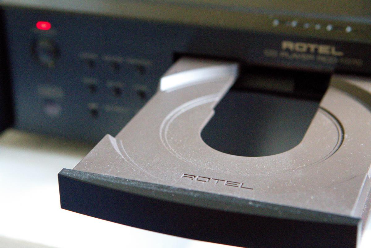 SOLD: Vintage Rotel RCD-1070 CD Player (Rubycon/Black Gates caps ...