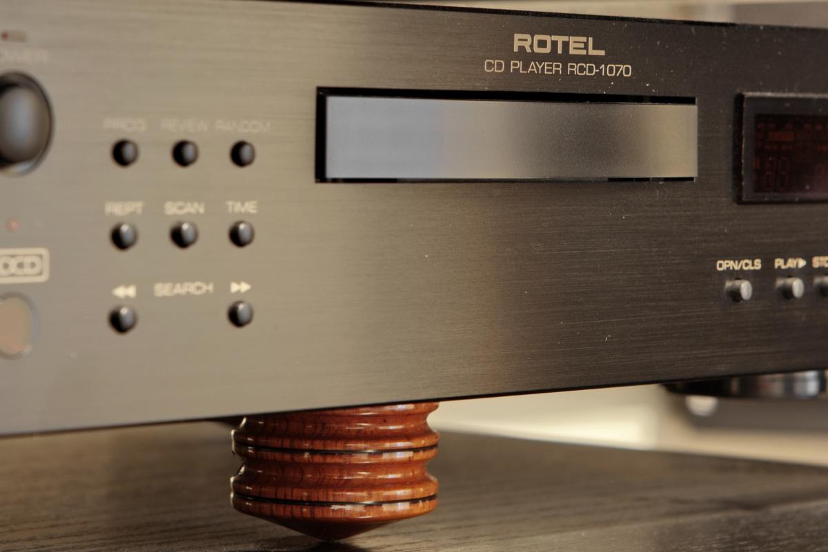 SOLD: Vintage Rotel RCD-1070 CD Player (Rubycon/Black Gates caps ...