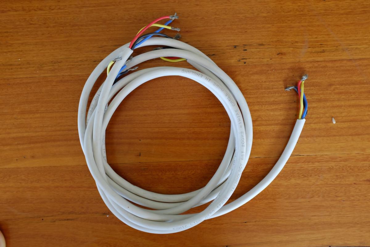 FS: 2x 1.5m Sonic Link Aero Space 200x2 Bi Wire cable - Stereo, Home ...