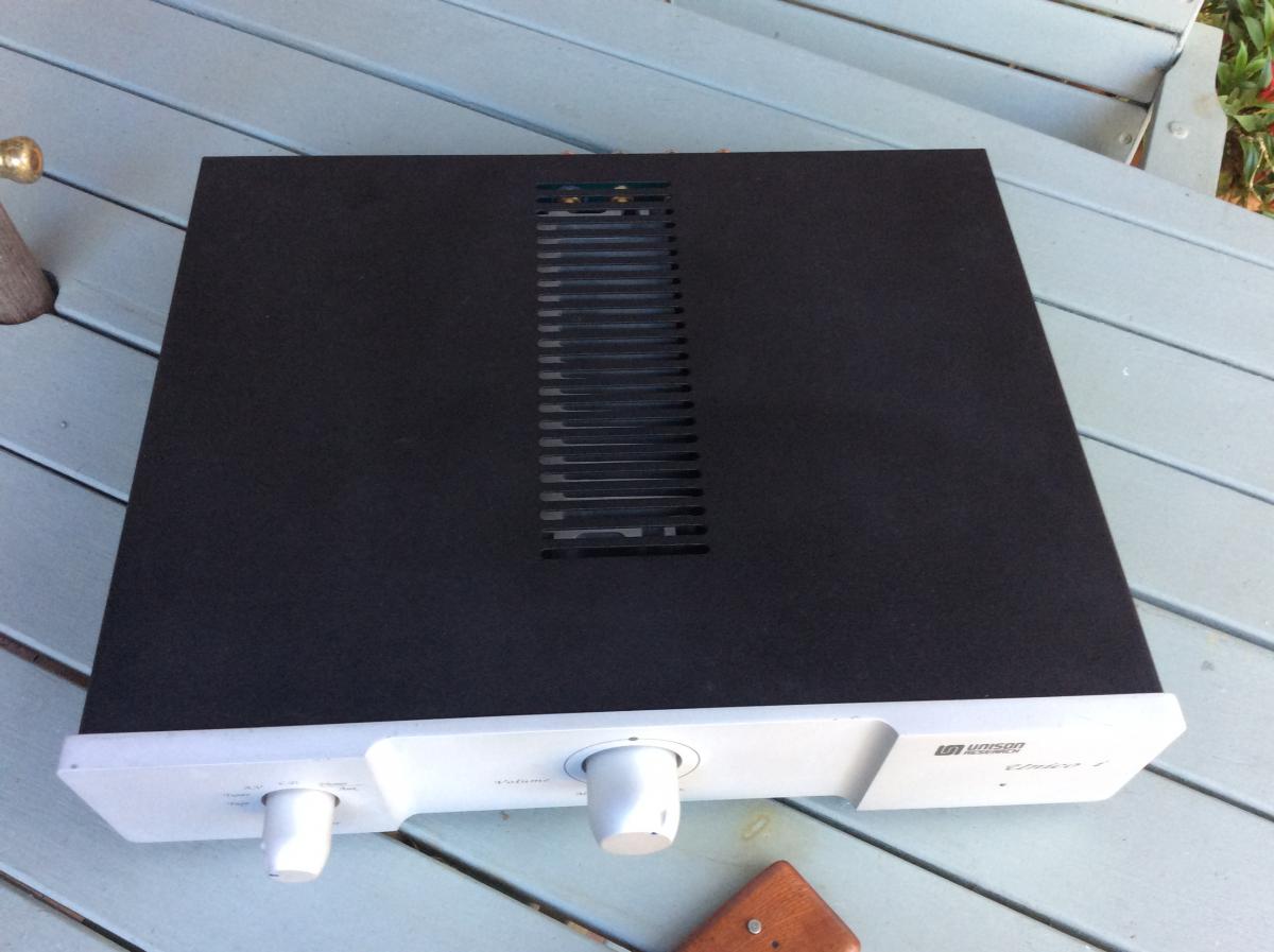Unison research Unico i integrated all solid state amplifier - Stereo ...