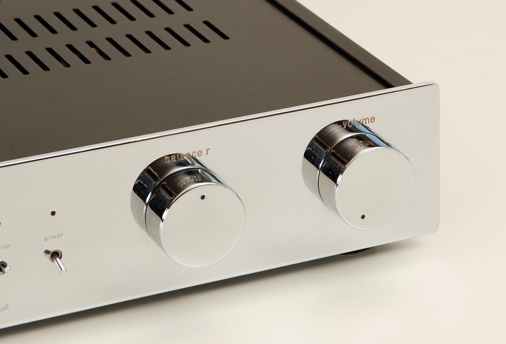 Kebschull Tube Pre-amp - Stereo Amplifiers & Pre-Amps - StereoNET