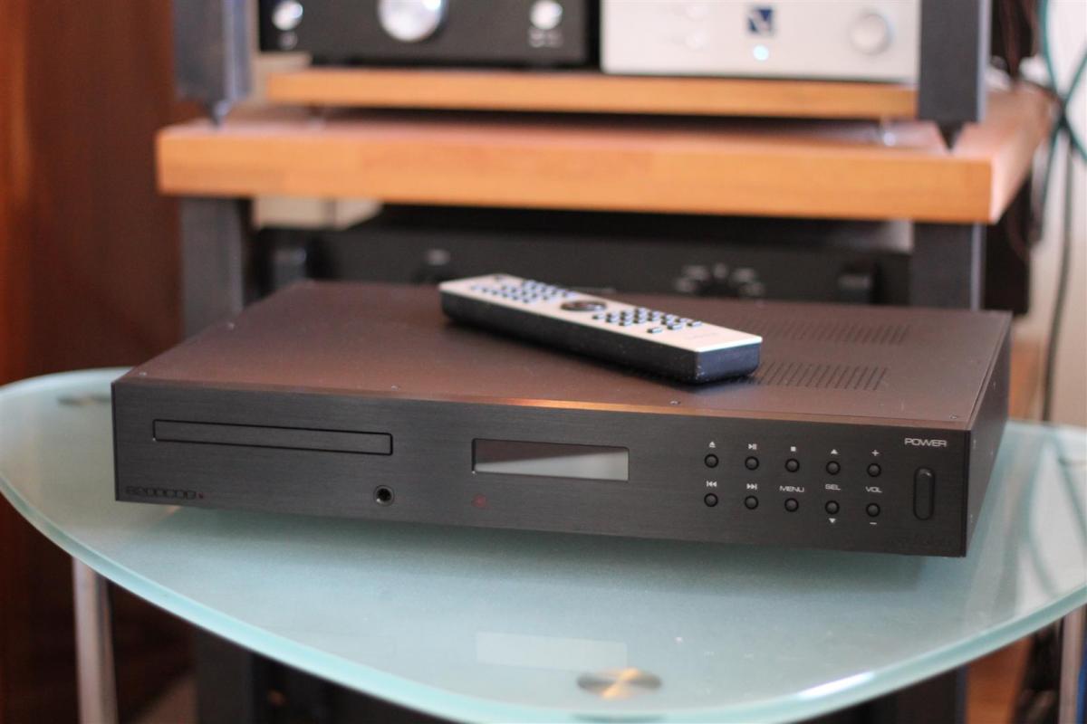 SOLD: FS: Audiolab 8200CDQ - Black, DAC, PREAMP, CD-PLAYER - Stereo, Home Cinema, Headphones ...