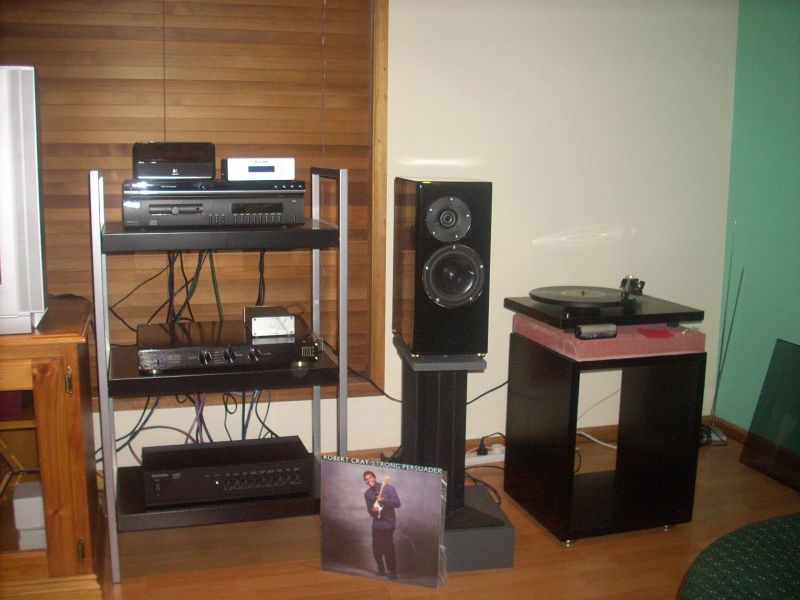 NAD C320 Amp & C520 CDP |﻿ Stereo, Home Cinema, Headphones Components