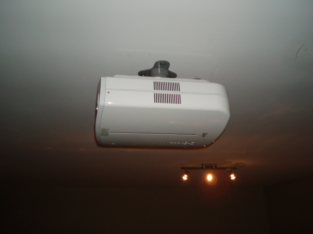 Screen Technics Interfit Ceiling Mount - Home Cinema General Discussion - StereoNET