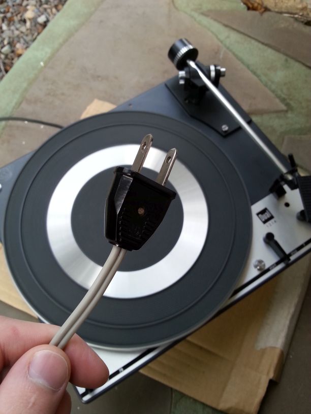 Funny power cables... - Turntables, Record Players & Vinyl - StereoNET