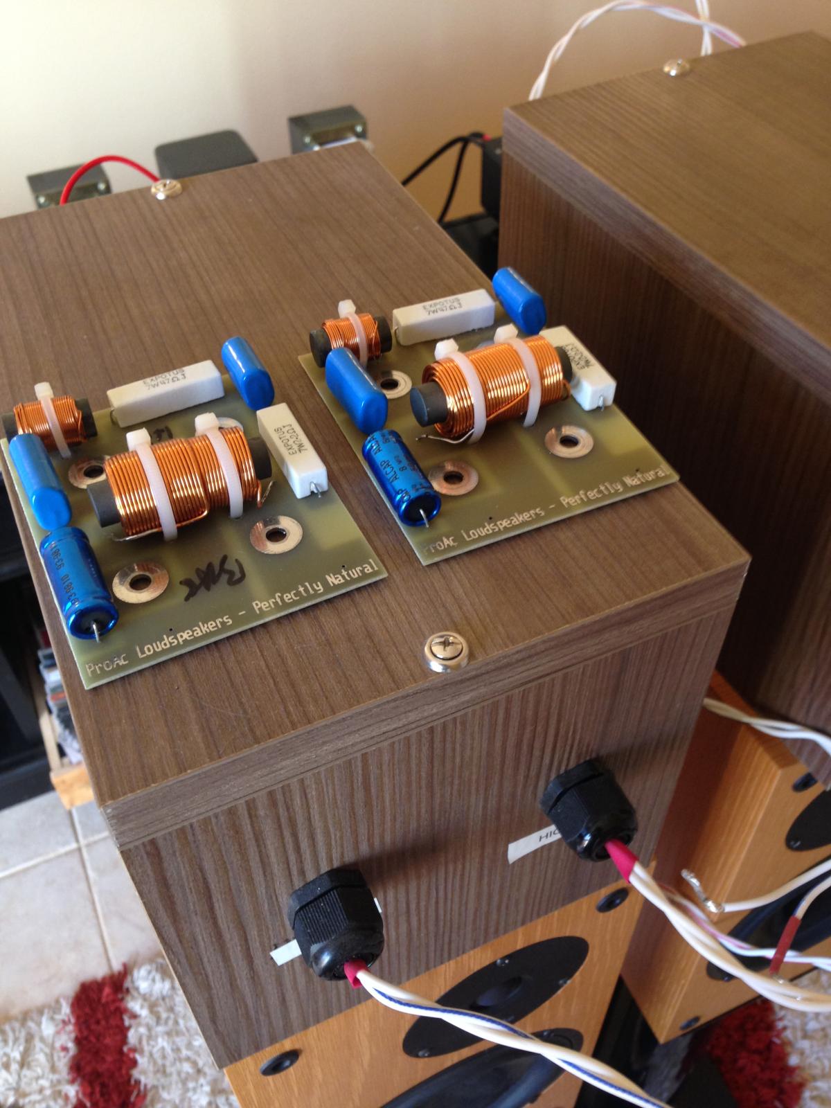 SOLD: For Sale : Perth ProAc Tablette 2000 bookshelf loudspeakers with ...