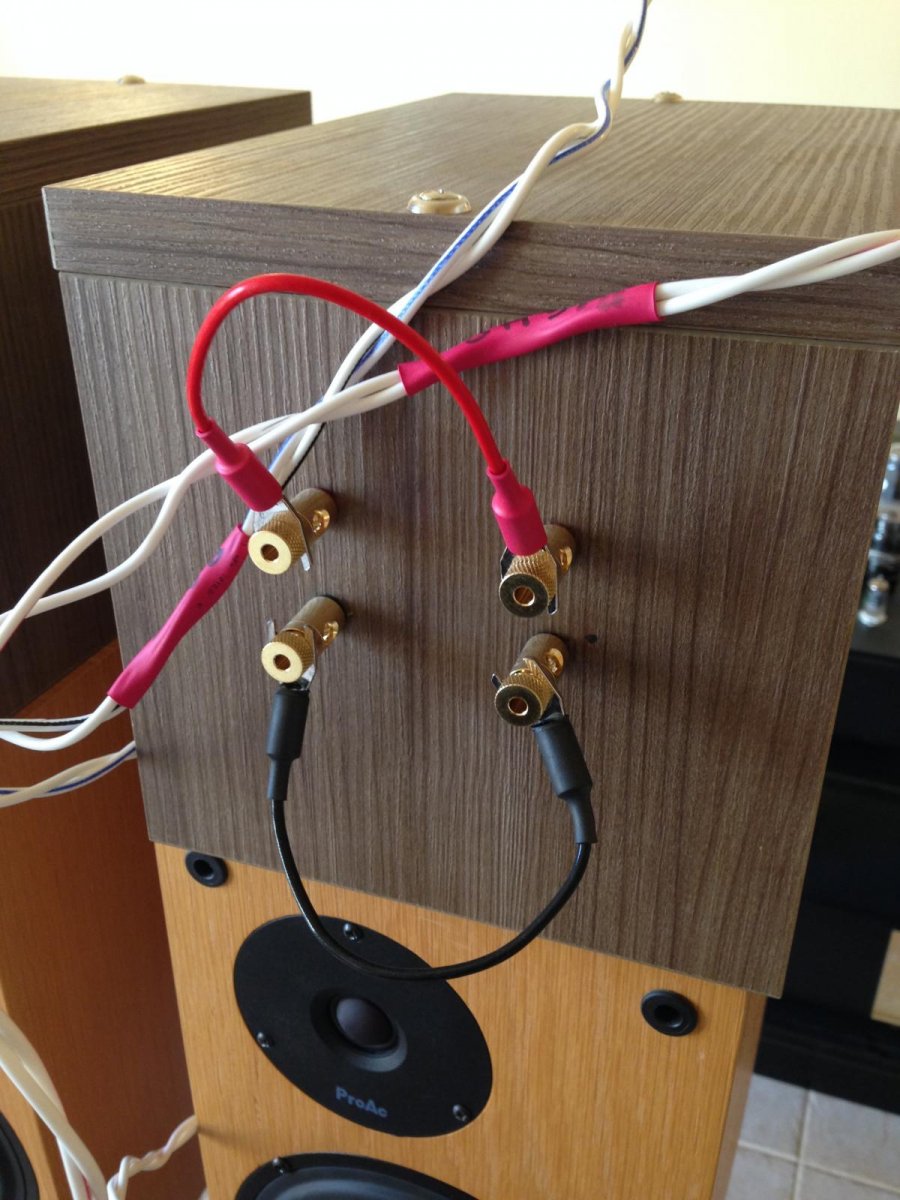 SOLD: For Sale : Perth ProAc Tablette 2000 bookshelf loudspeakers with ...