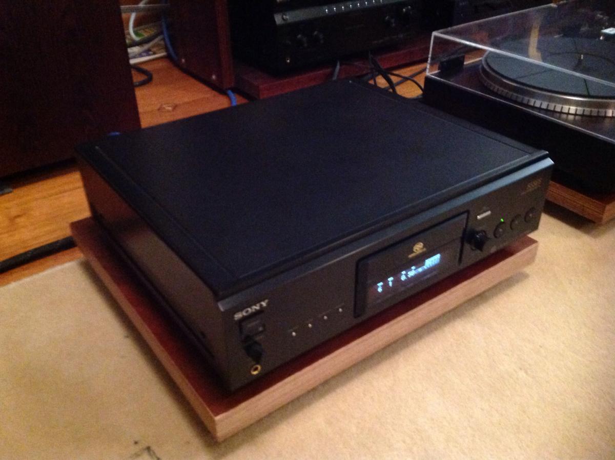 Sony SCD 555ES price drop - Stereo, Home Cinema, Headphones Components ...