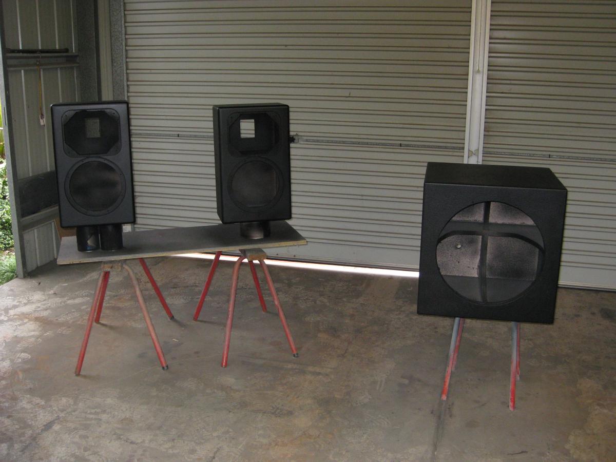 White finishes for large MDF speakers - DIY Audio Projects - StereoNET