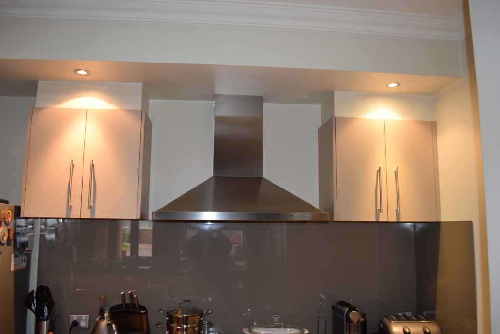 SOLD: FS: Kitchen benchtop/raised servery/overhead cupboards |﻿ Stereo ...