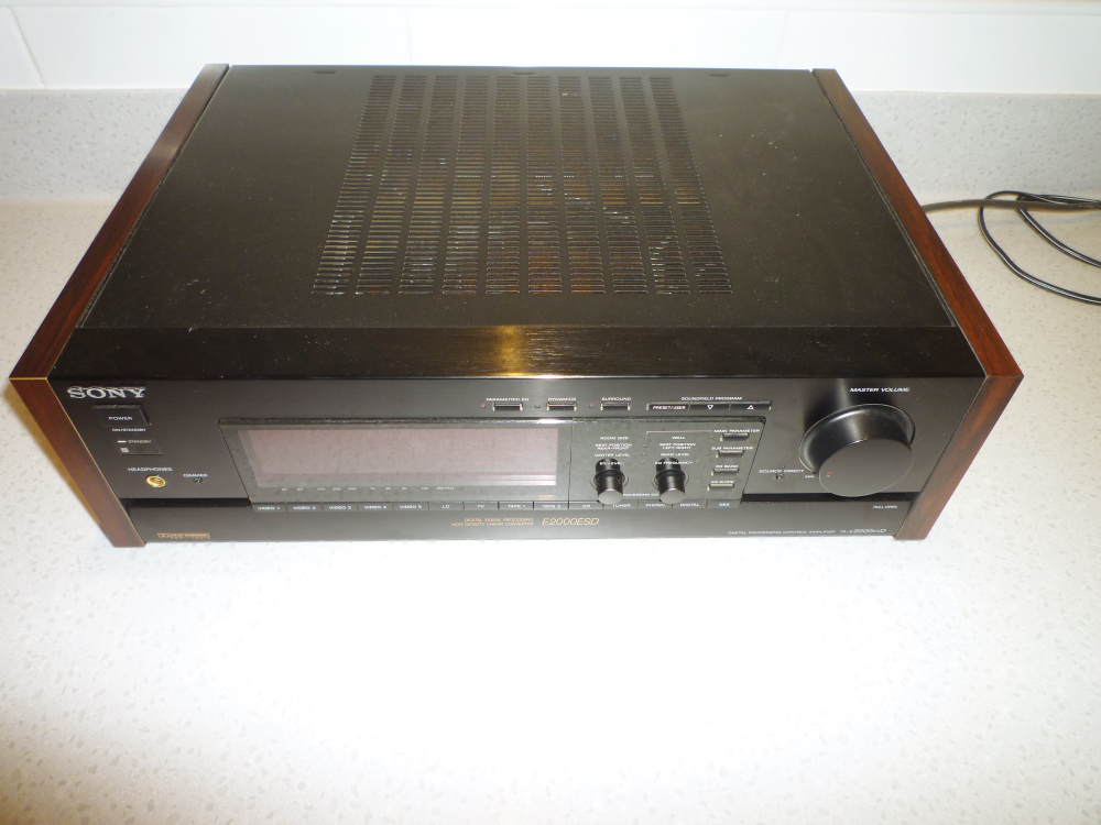 SOLD: FS: Sony 2000ESD - Digital Controller - Excellent Condition ...