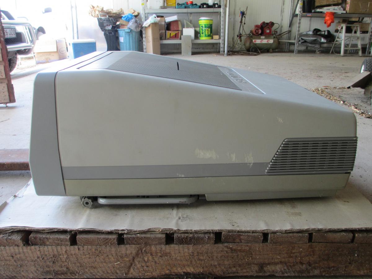 FS: Sony CRT Projector VPH-1251QM - Stereo, Home Cinema, Headphones ...