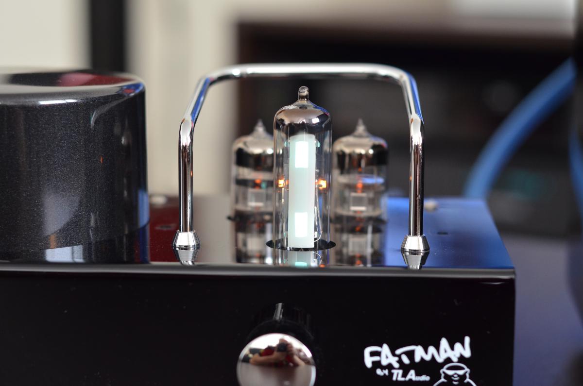 FS: Fatman iTube Carbon Edition - hybrid tube integrated amp |﻿ Stereo ...