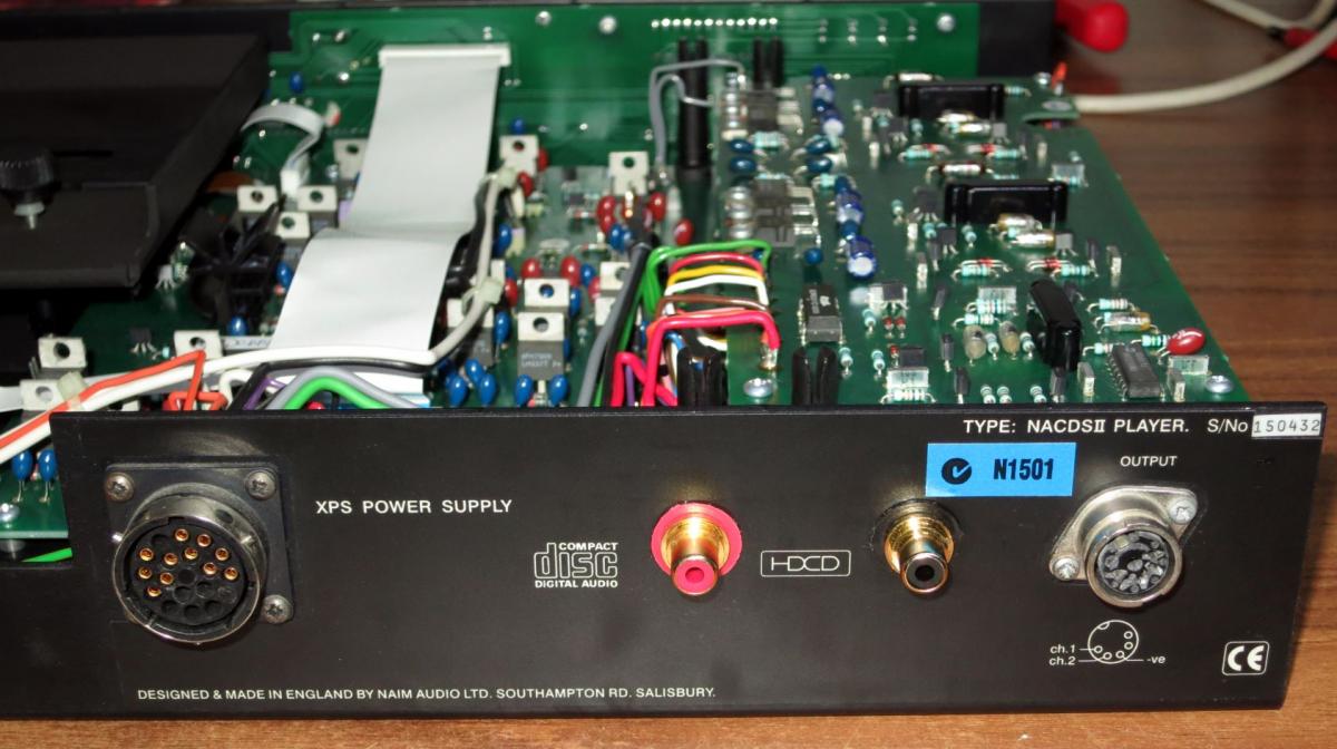 Naim NACDSII - Player section only. - Schematics and Lids Lifted ...