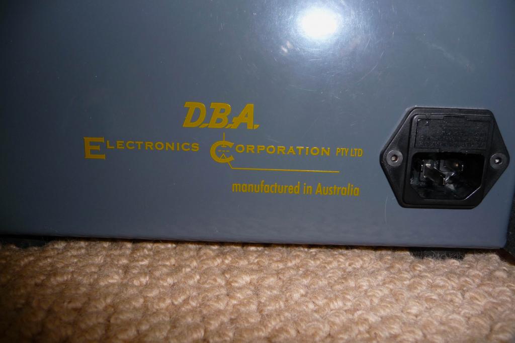 NO LONGER AVAILABLE: FOR SALE: POLK Rt2000i FLOOR STANDING HOME THEATRE ...