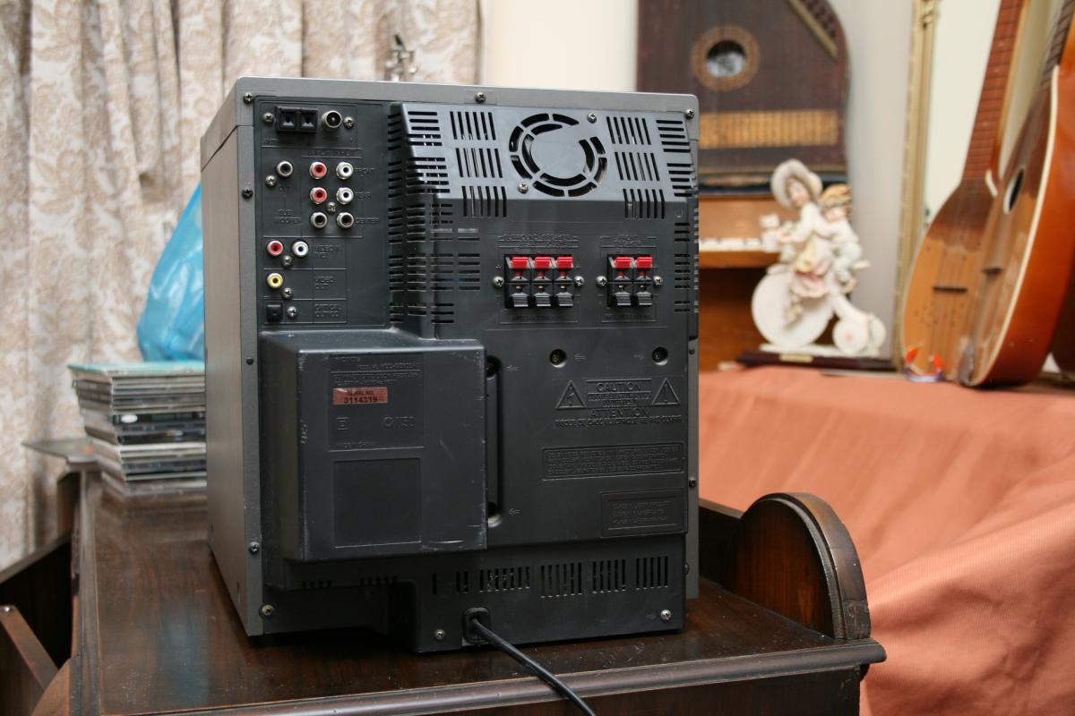 SOLD: $20 Sony 60 CD Stacker - Stereo, Home Cinema, Headphones ...