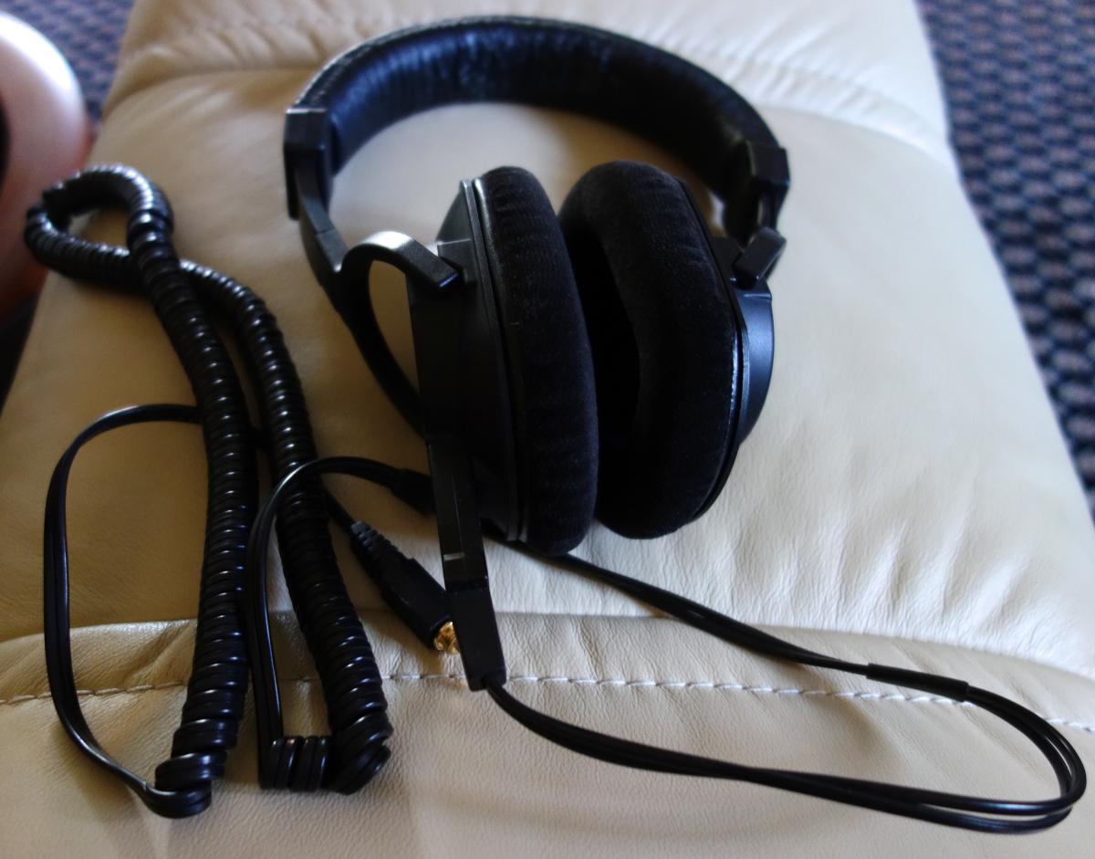 MUSILAND MD 10 DAC, BEYERDYNAMIC HEADPHONES & STEREVOX XV2 75 Ohms ...