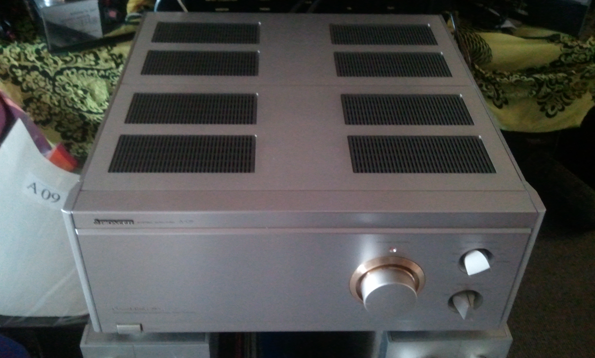 Pioneer A-09 - Stereo Amplifiers & Pre-Amps - StereoNET