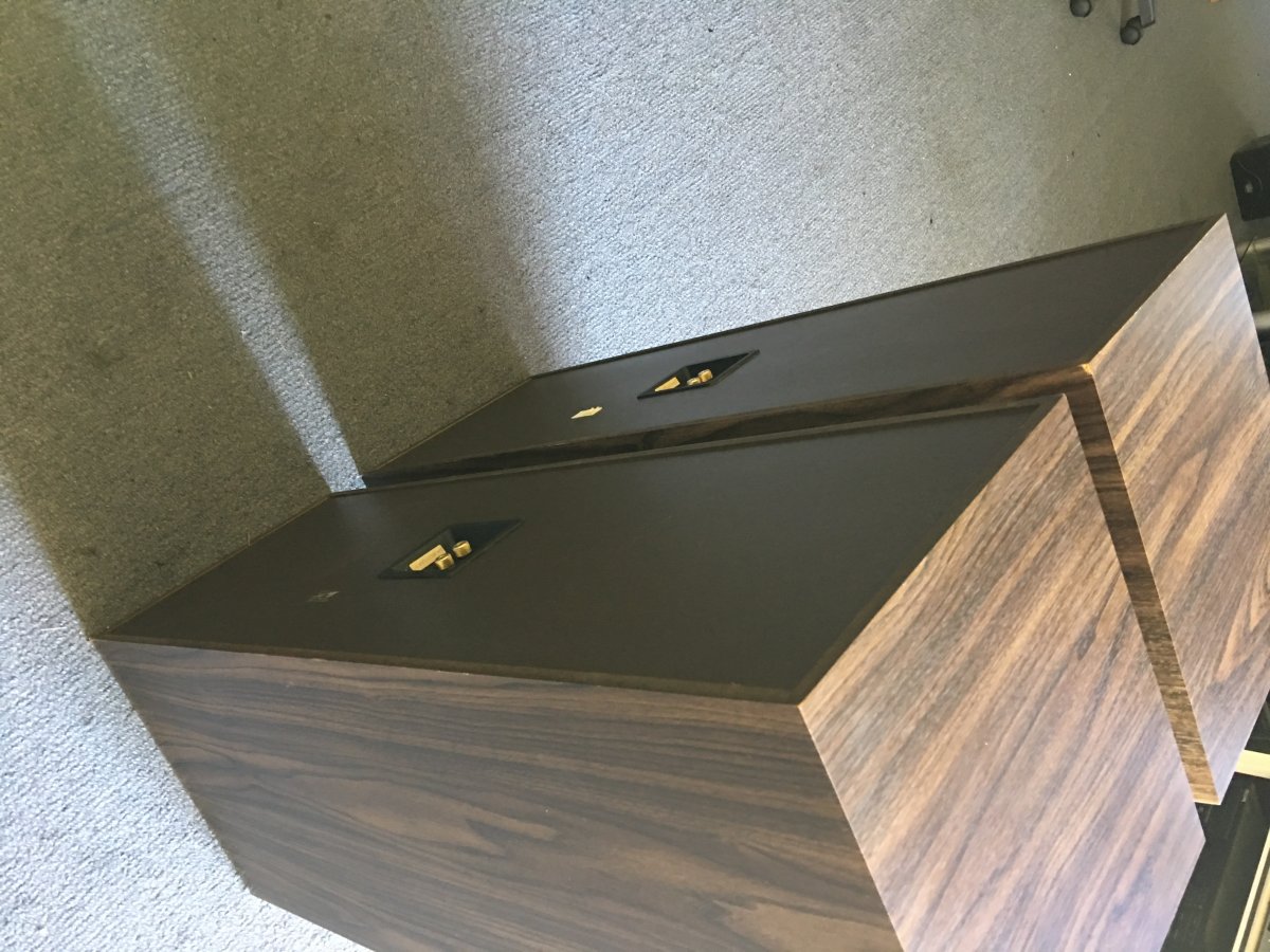 B&W DM330 Floor standing speakers. - Stereo, Home Cinema, Headphones ...