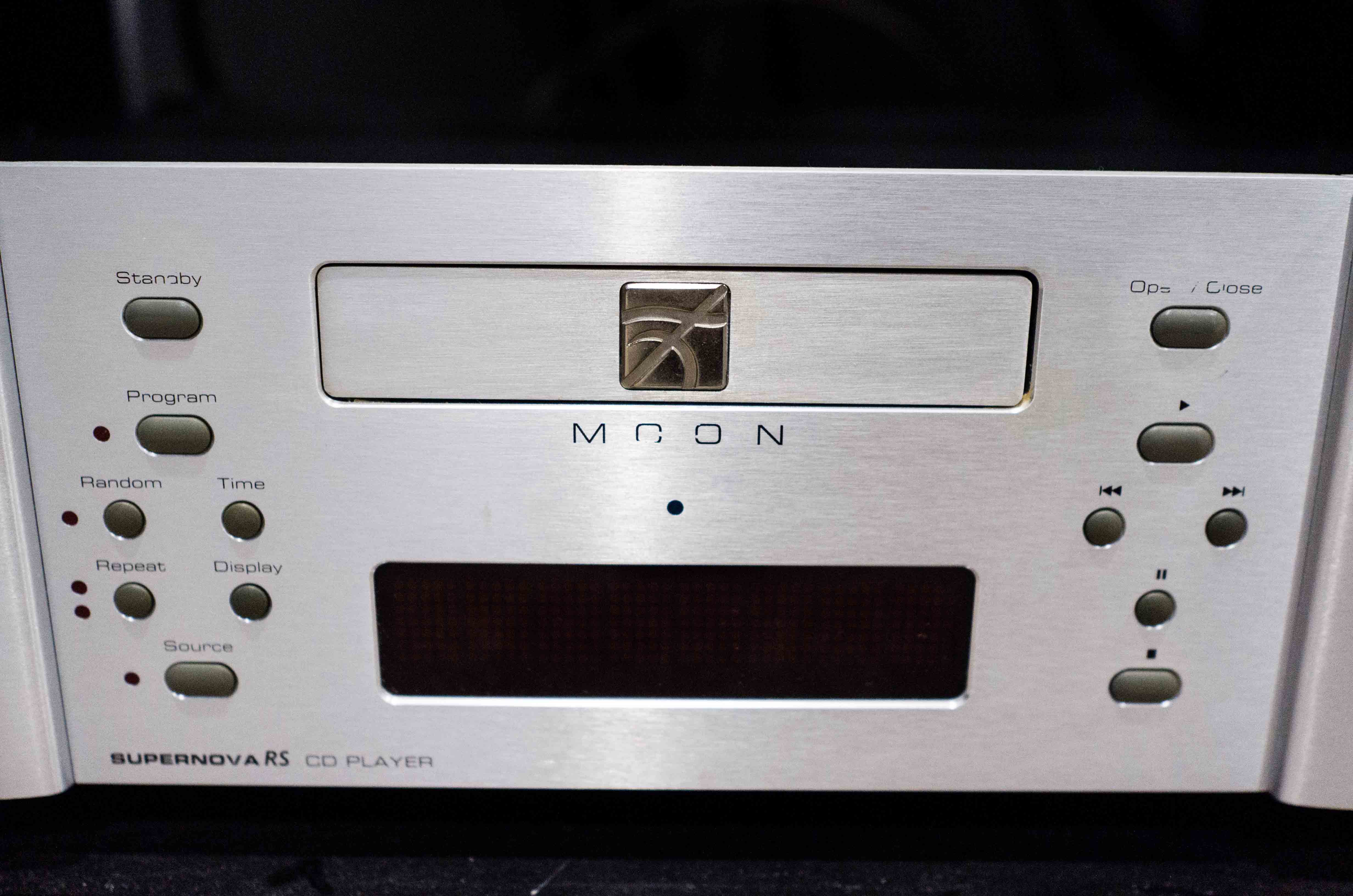 EOI: Simaudio Moon Supernova RS CD Player / DAC - Stereo, Home Cinema ...