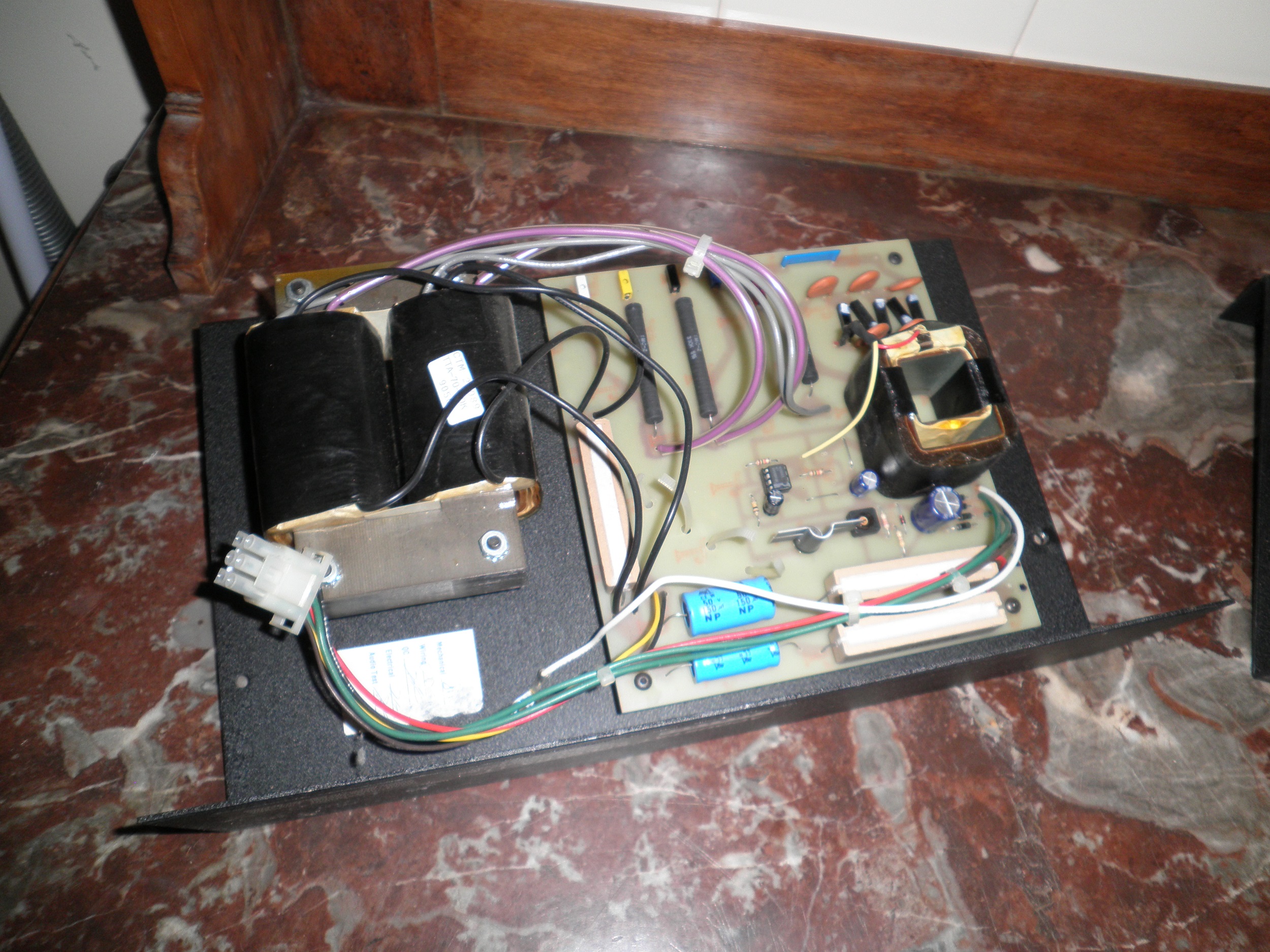 ACOUSTAT SPECTRA 11 ELECTROSTATIC SPEAKERS INTERFACES/CROSSOVERS PAIR ...