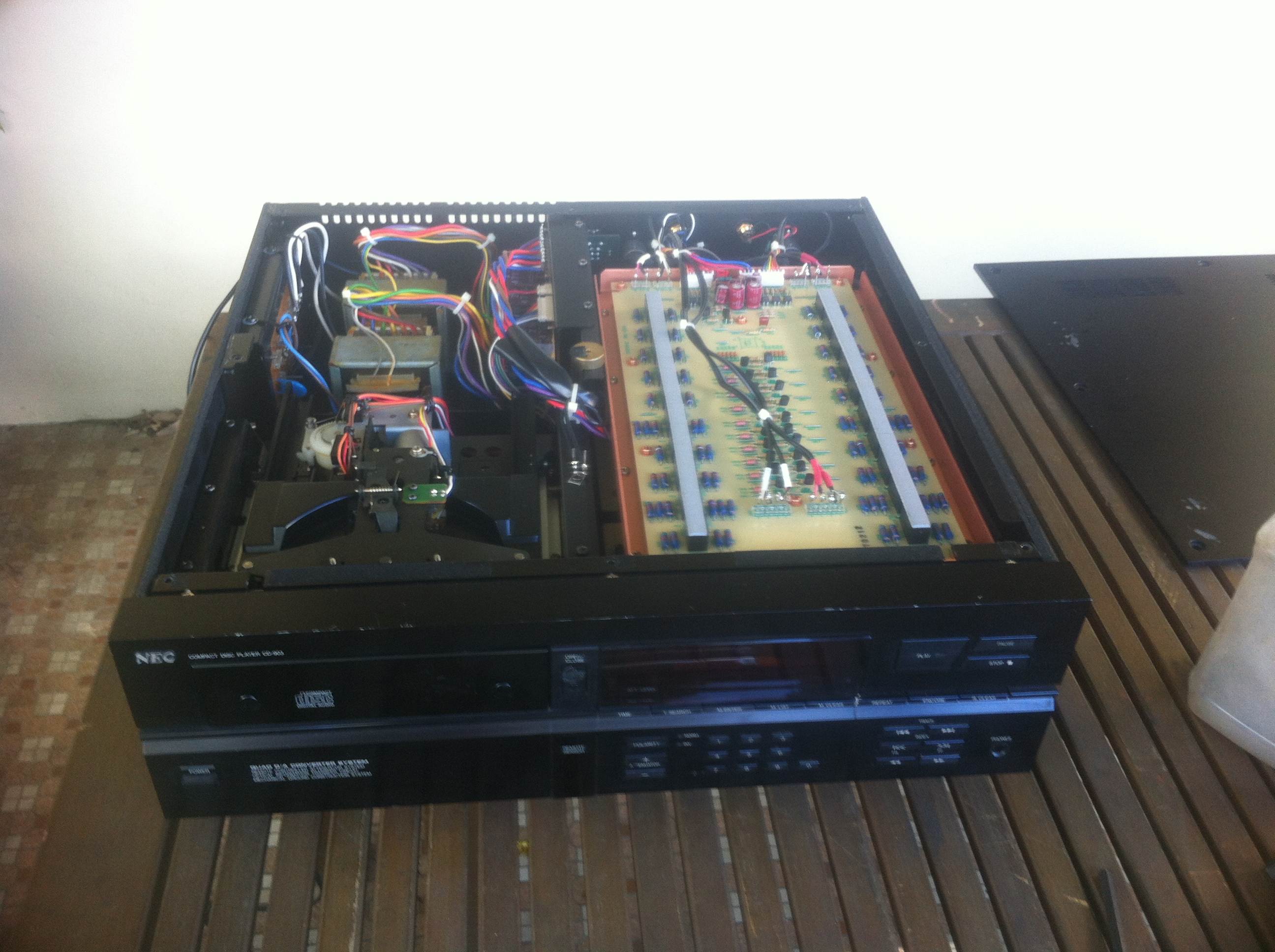 NEC 910 STEREO INTEGRATED AMP 100WPC - Stereo, Home Cinema, Headphones ...