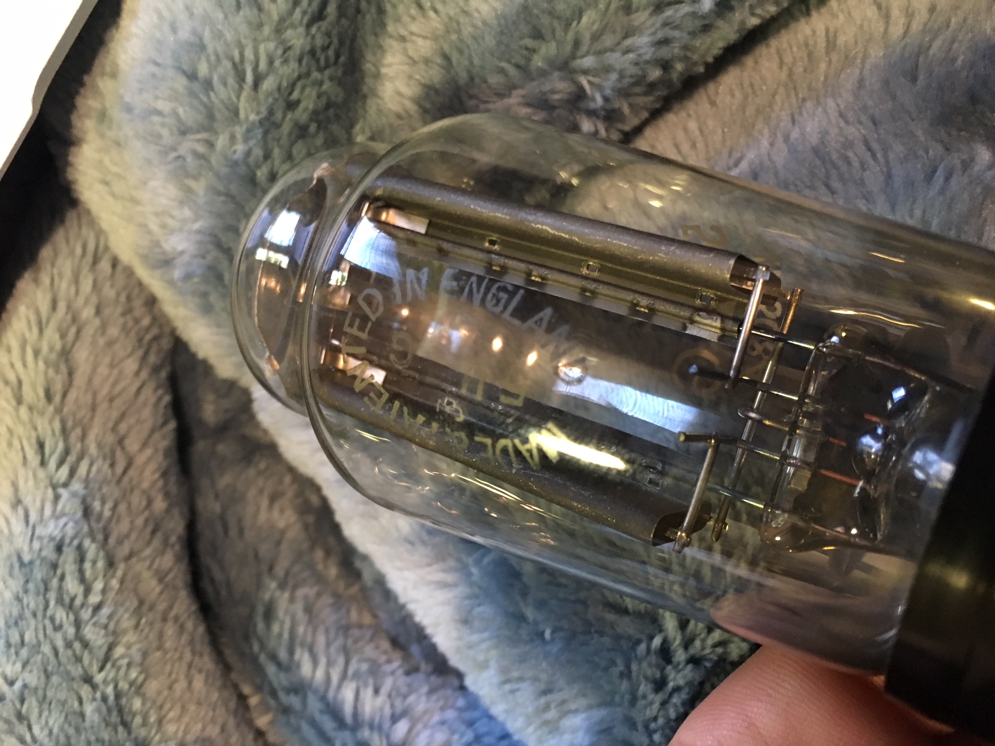 5u4g (U52) Rectifier Made in England. Tests full strength - Stereo ...