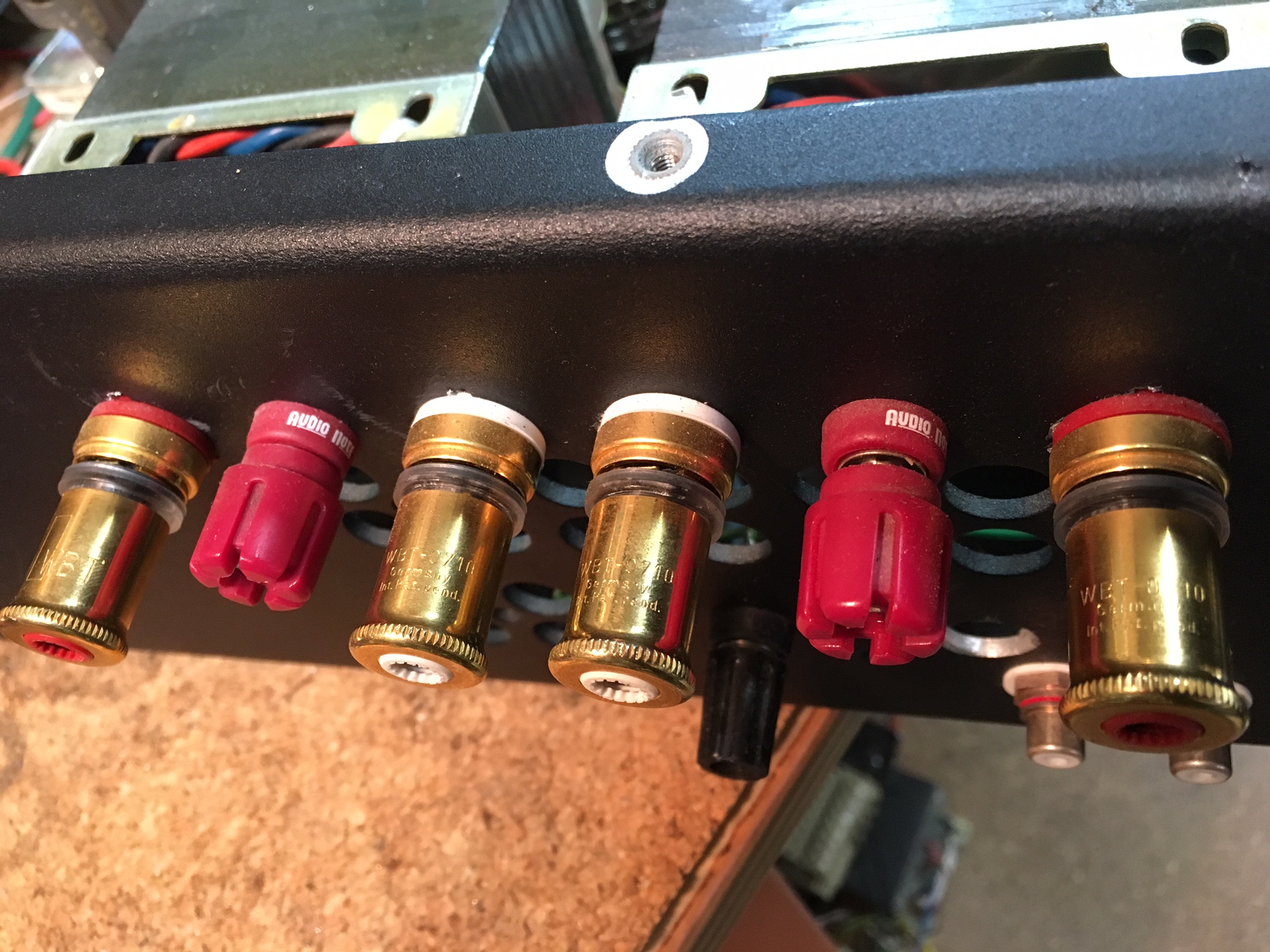 Audio Note P2 integrated amp with lots of nice upgraded parts - Stereo ...
