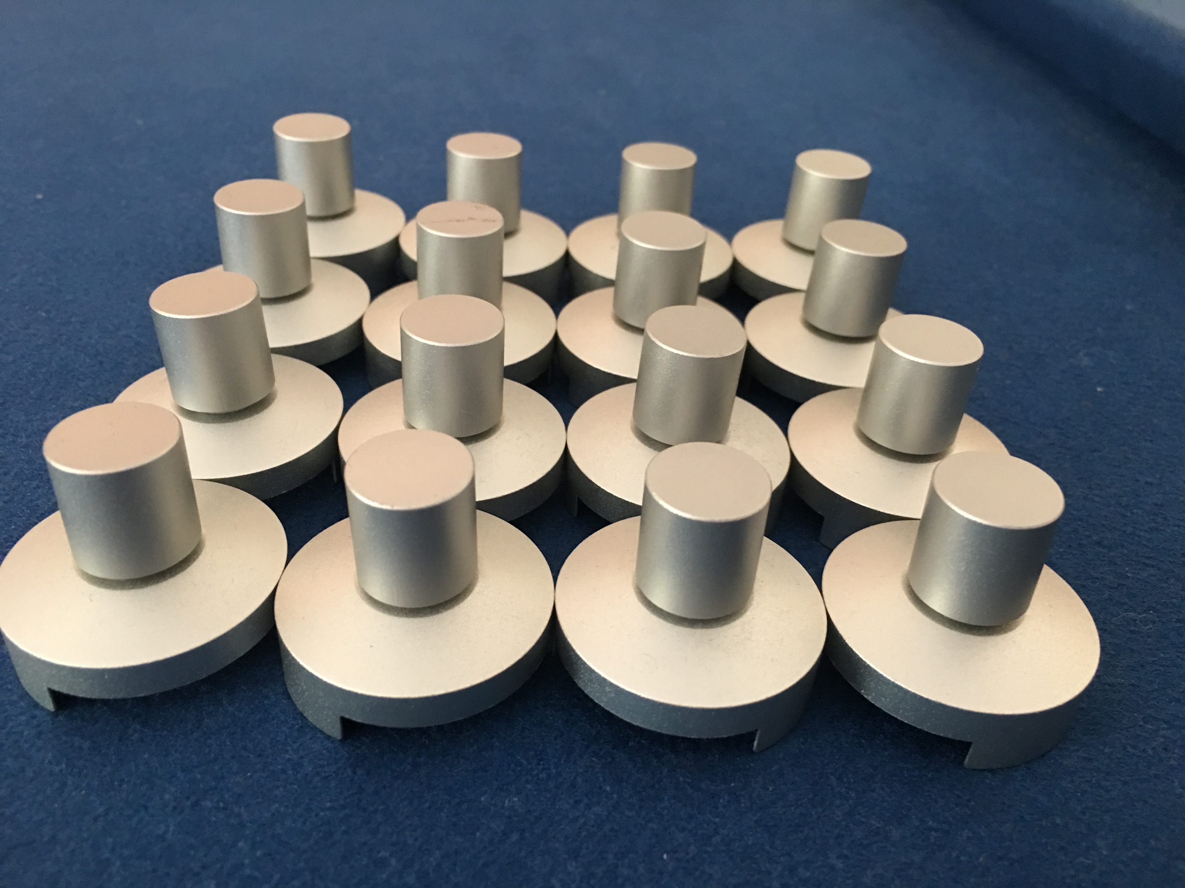 FS: Spider racks x 2 must go tomorrow $300 - Stereo, Home Cinema, Headphones Components - StereoNET