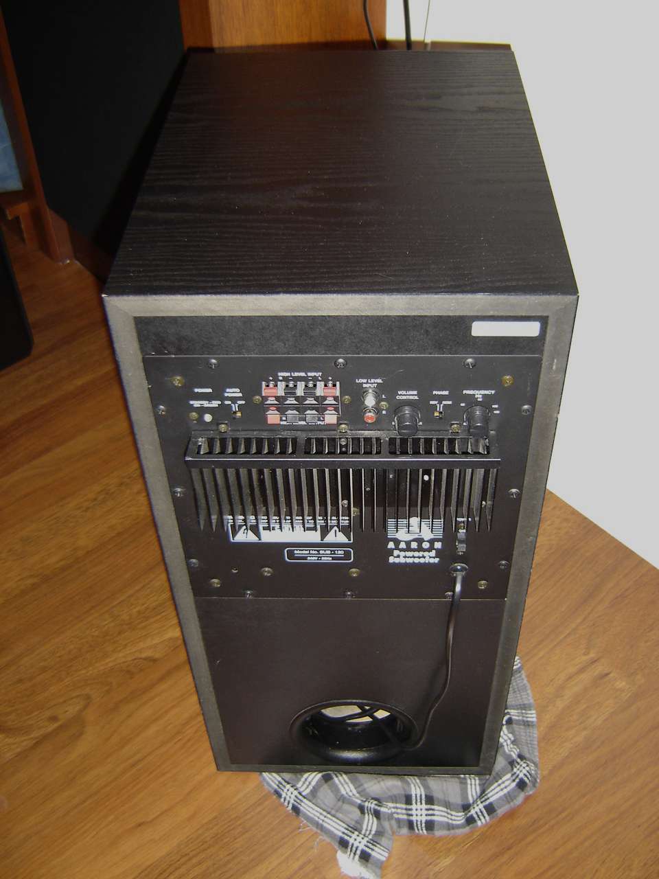 FS Aaron SUB120 Subwoofer - Stereo, Home Cinema, Headphones Components ...