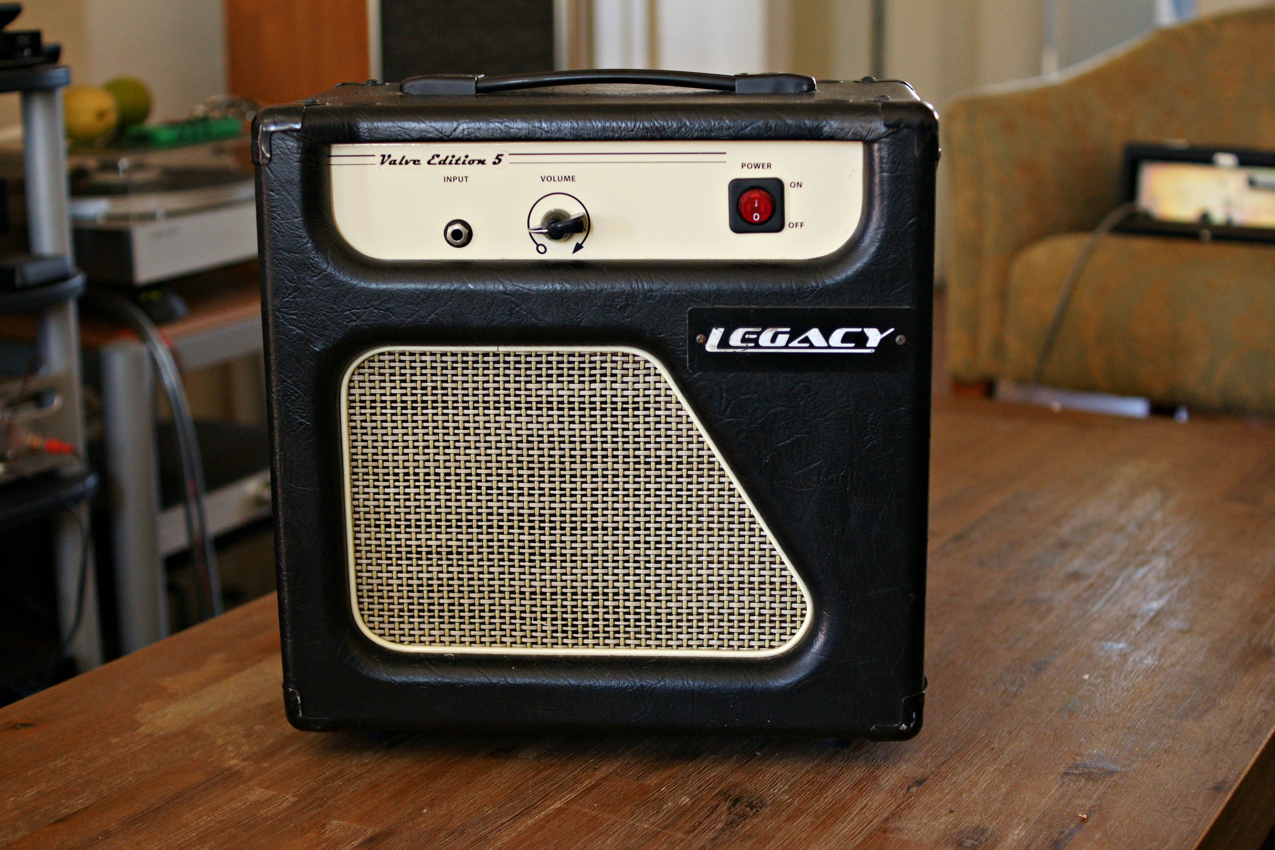 Bedroom Guitar amplifier - Legacy Valve Edition 5 (Epiphone Valve ...