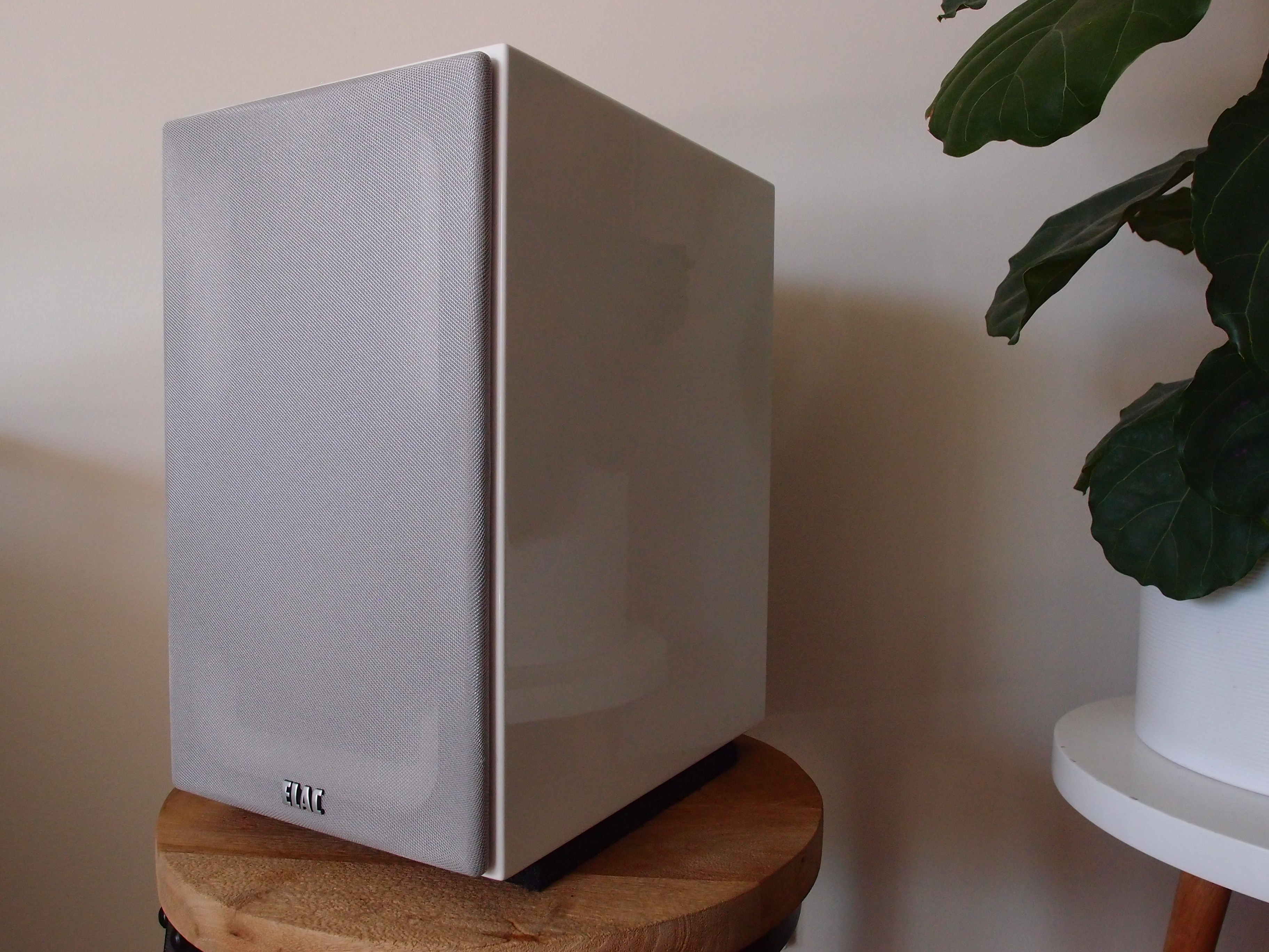 FS: ELAC BS 244.3 Bookshelf Speakers - 3 months old - Stereo, Home ...