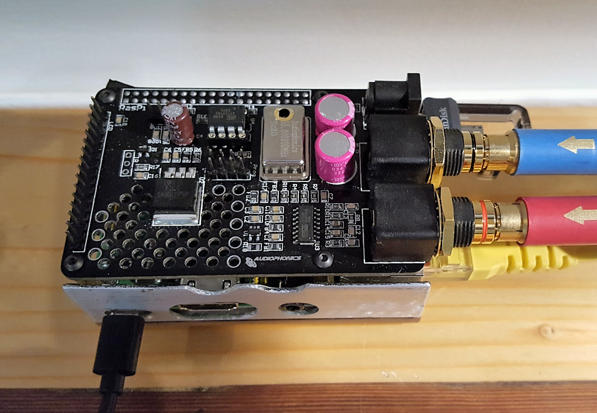 Raspberry Pi 3 & Sabre DAC Hat - Stereo, Home Cinema, Headphones ...