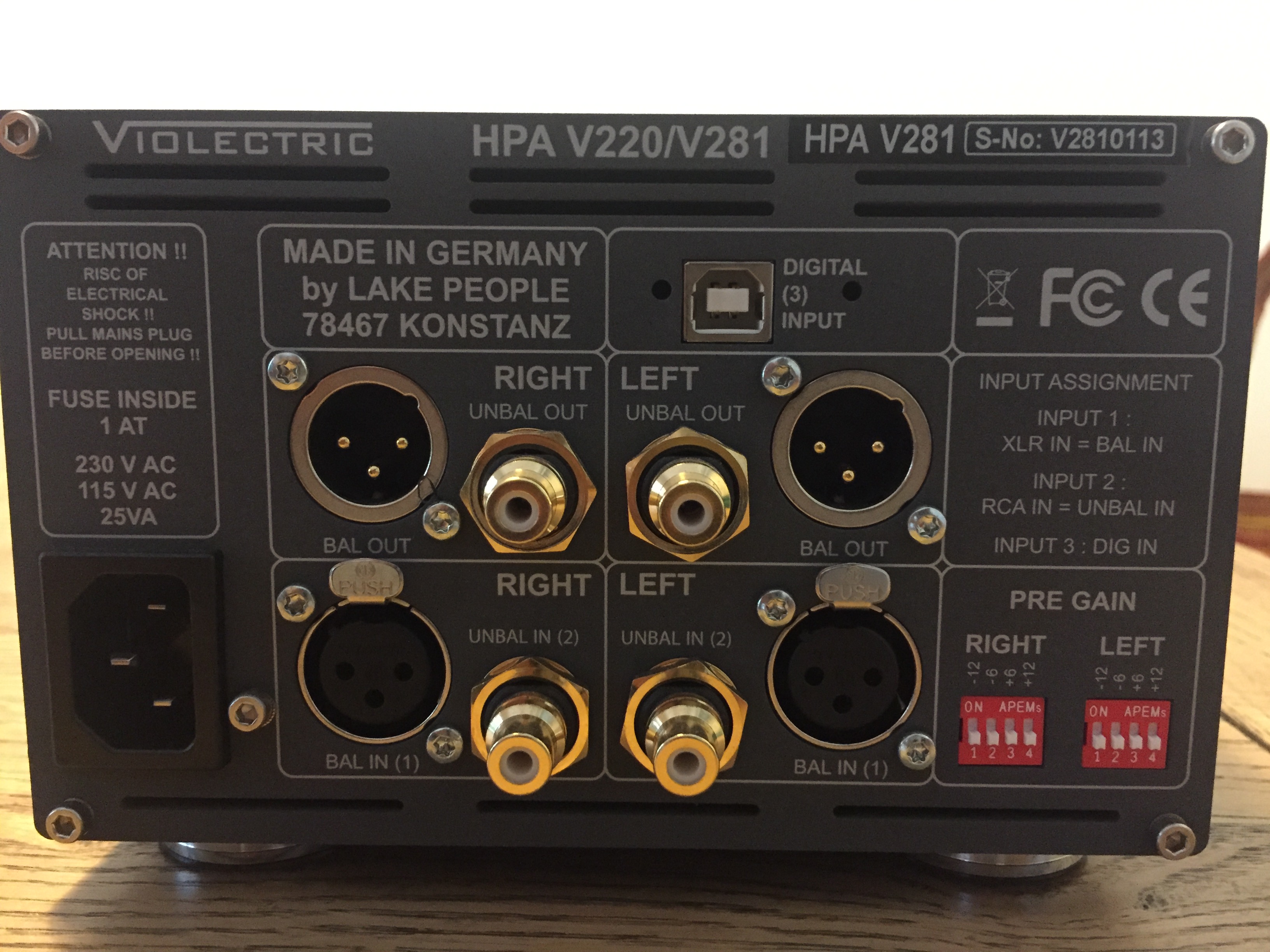 SOLD: Violectric V281 Fully Balanced DAC + Preamp + Headphone Amplifier ...