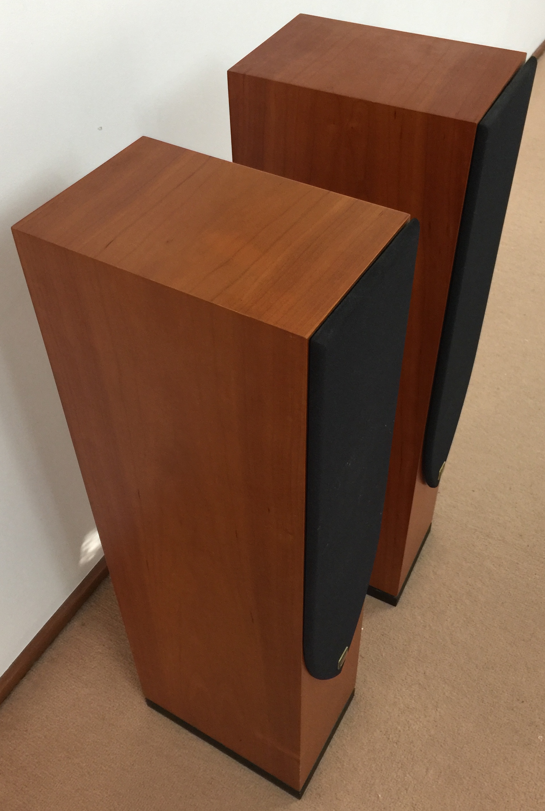 SOLD: On hold: Orpheus Aurora 2 speakers $150 - Stereo, Home Cinema ...