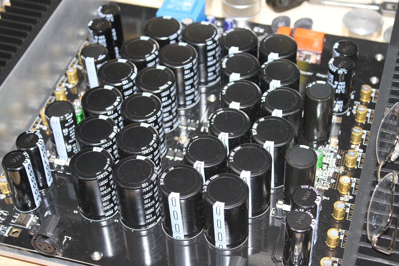 Amplifier Power Supply Capacitors - Valve vs Solid State - Stereo ...
