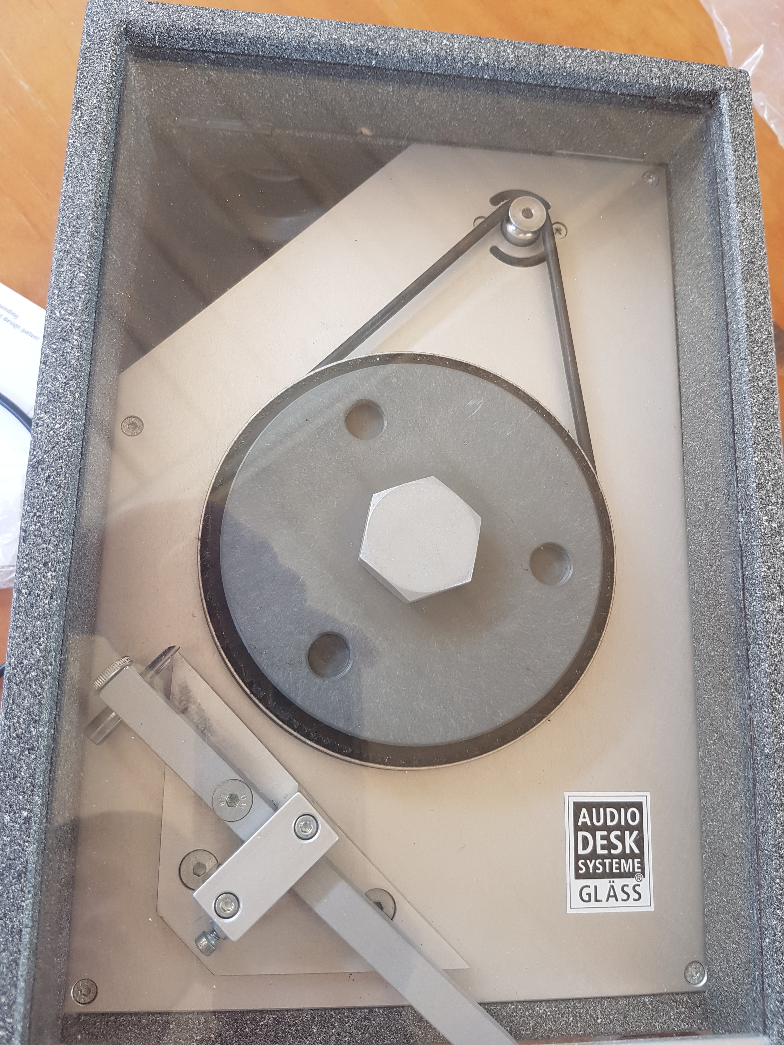 FS: Audio Desk Systeme |﻿ Stereo, Home Cinema, Headphones Components