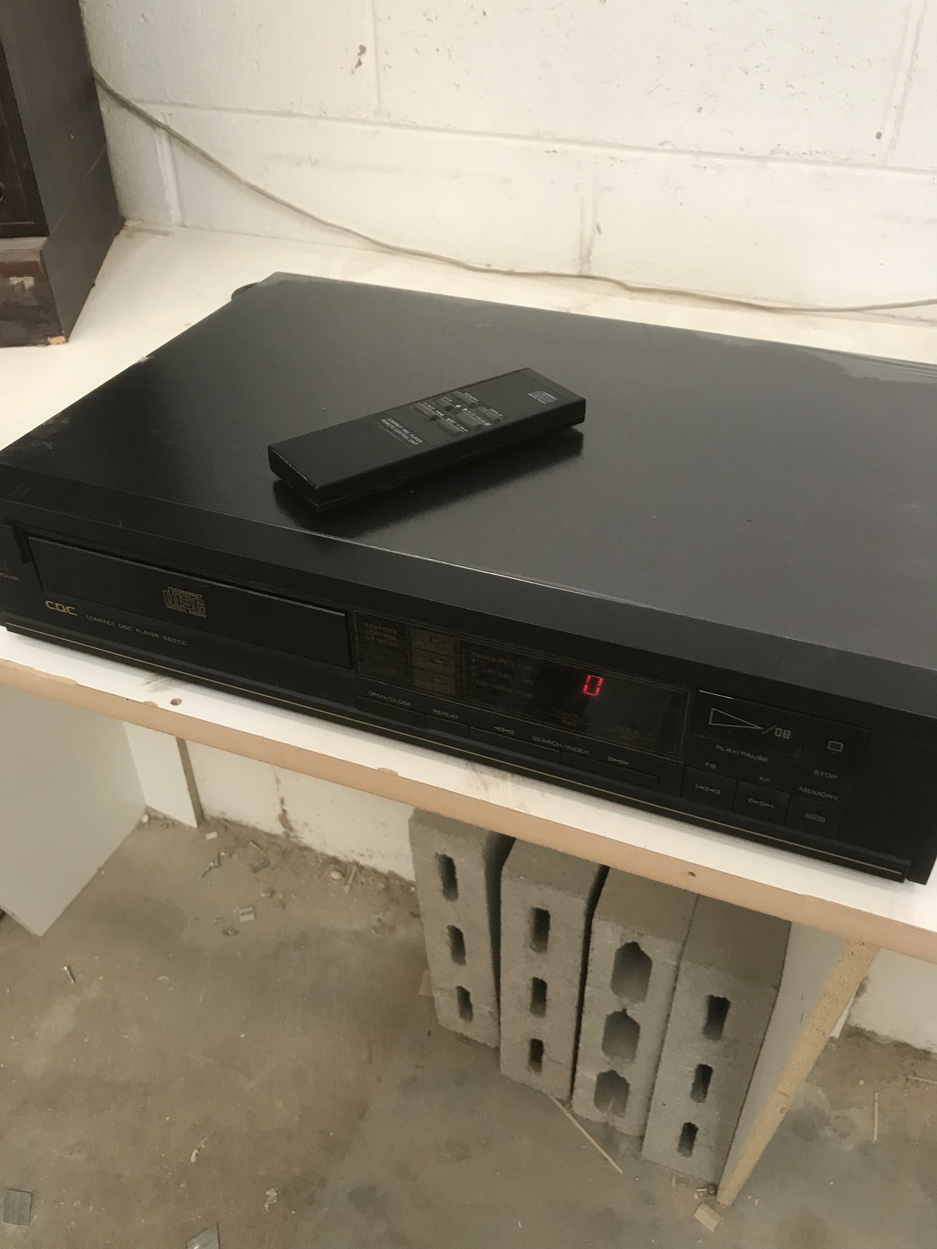 SOLD: FS: C.D.C CD600 Cd player - Stereo, Home Cinema, Headphones ...