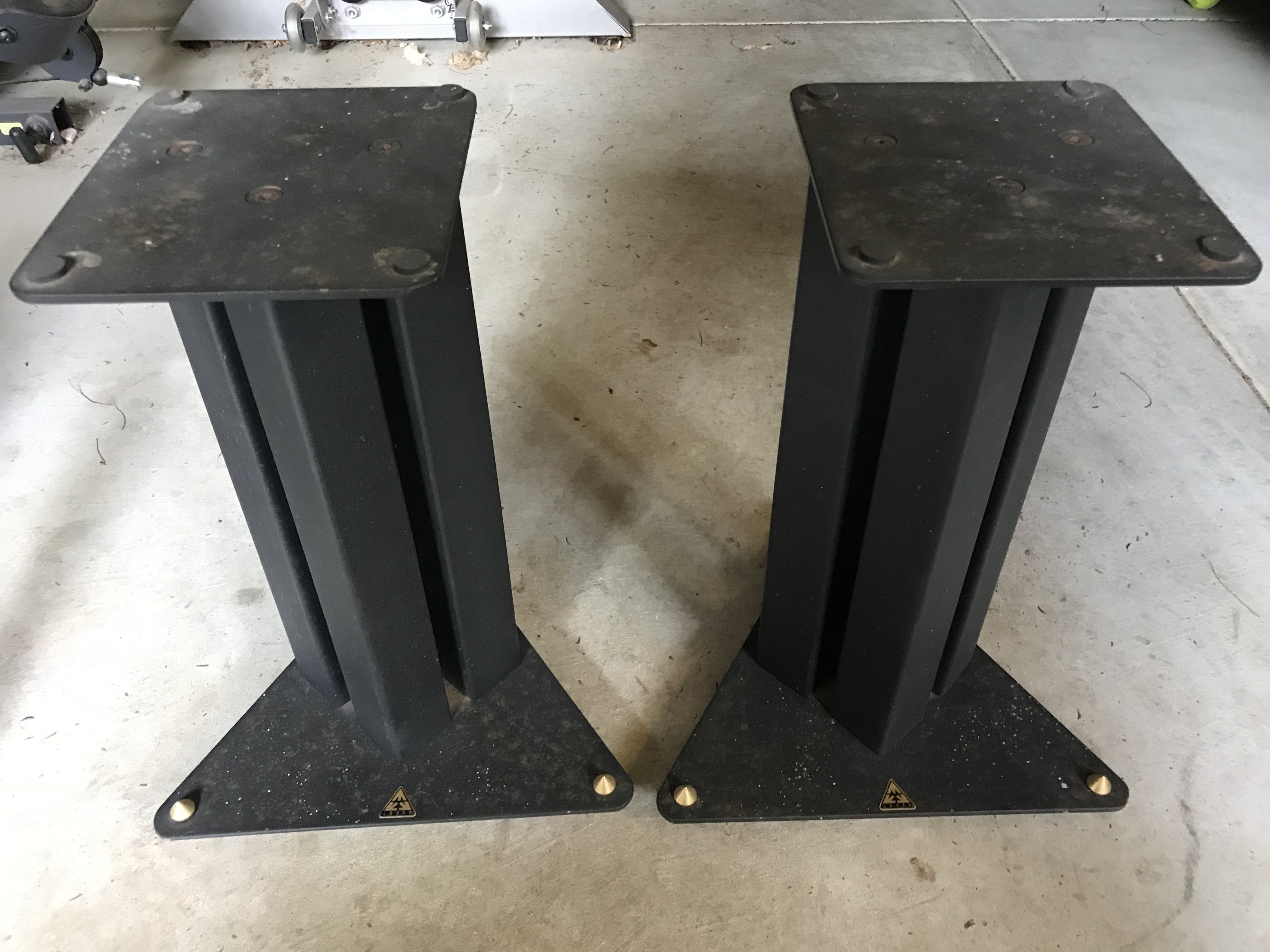 SOLD: FS: Lovan Speaker Stands 455mm - Stereo, Home Cinema, Headphones ...
