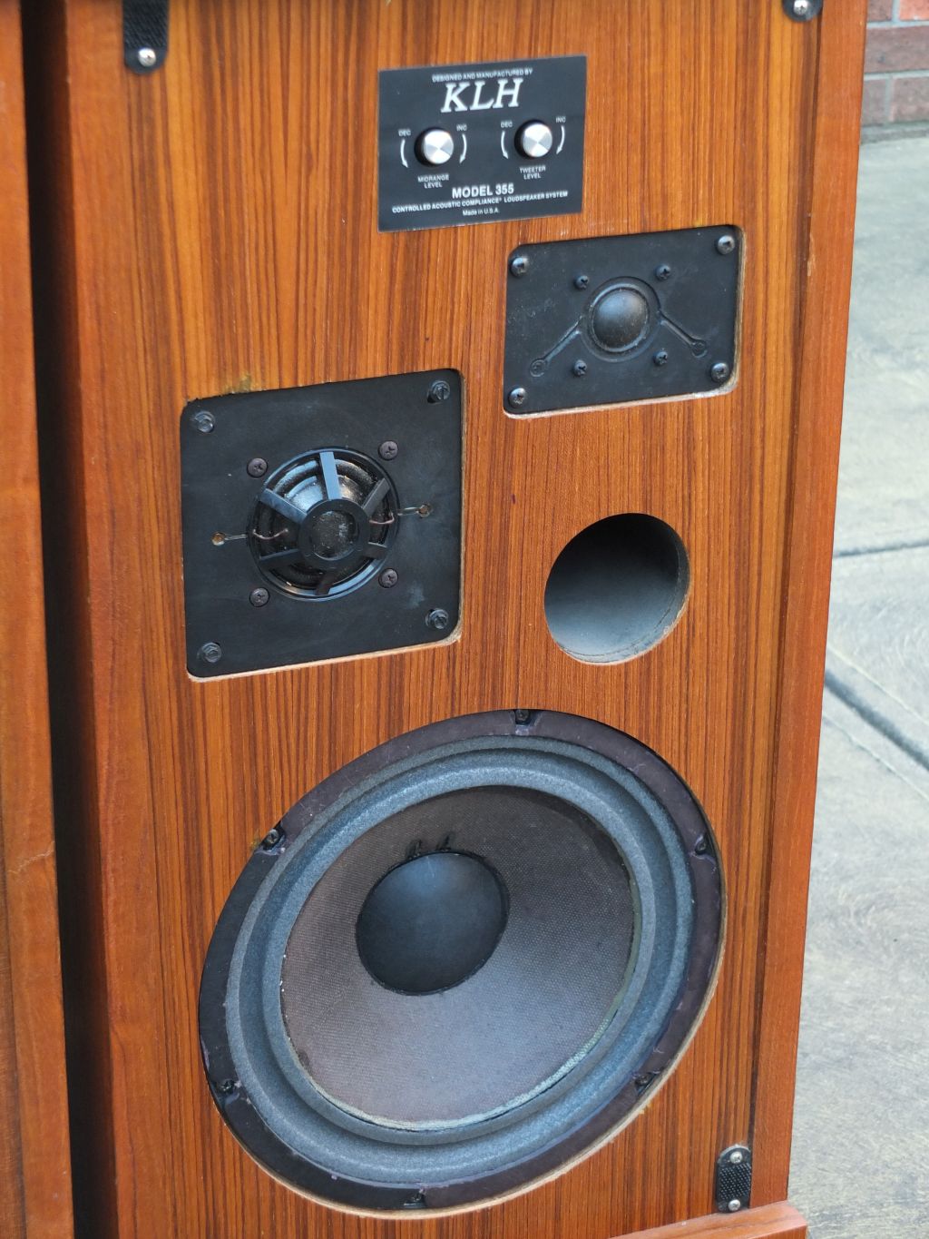 WITHDRAWN OR RELISTED: SOLD ELSEWHERE: KLH Model 355 " BIG BARON ...