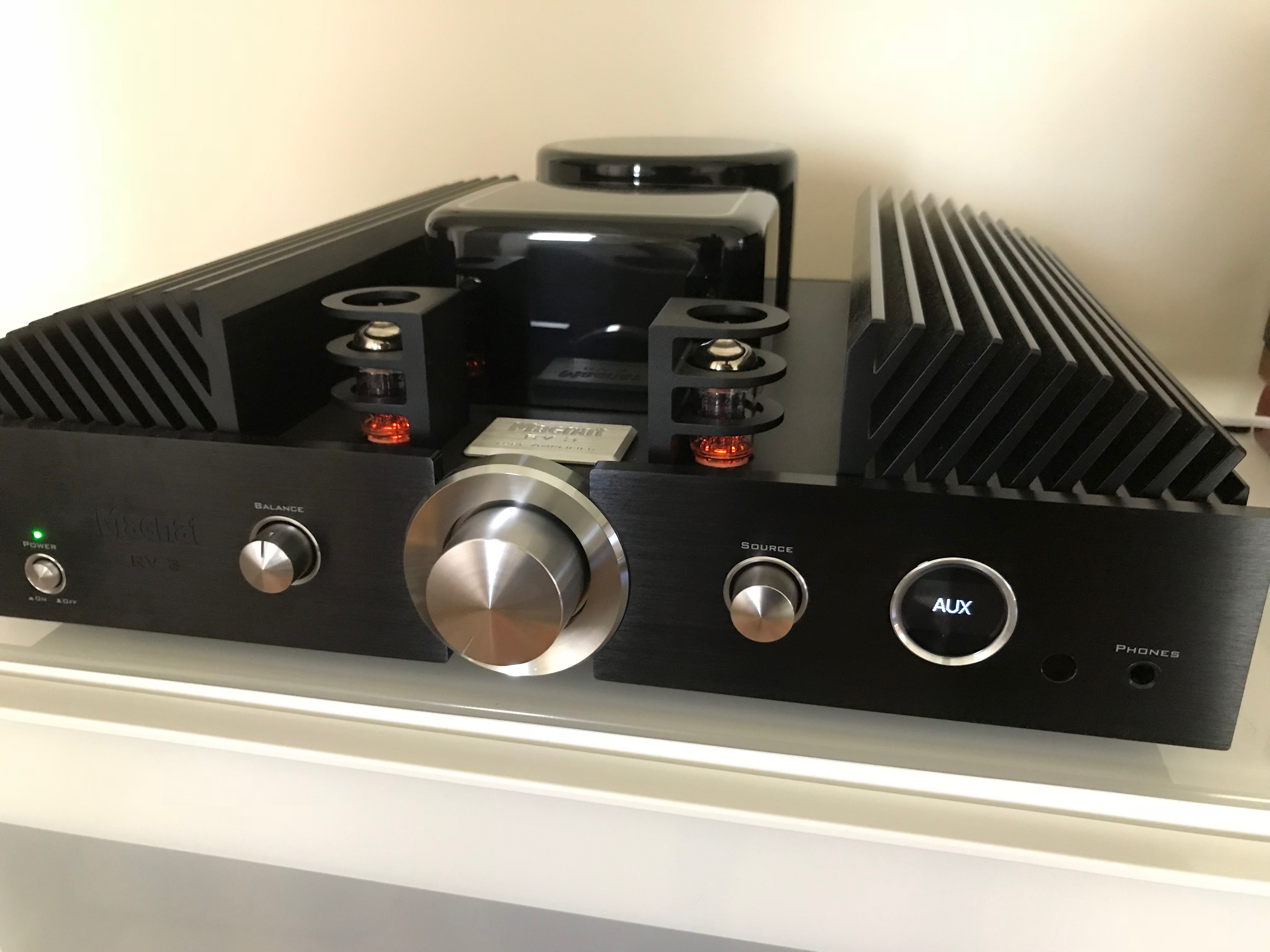 SOLD: Magnat integrated amplifier - RV3 - Stereo, Home Cinema ...