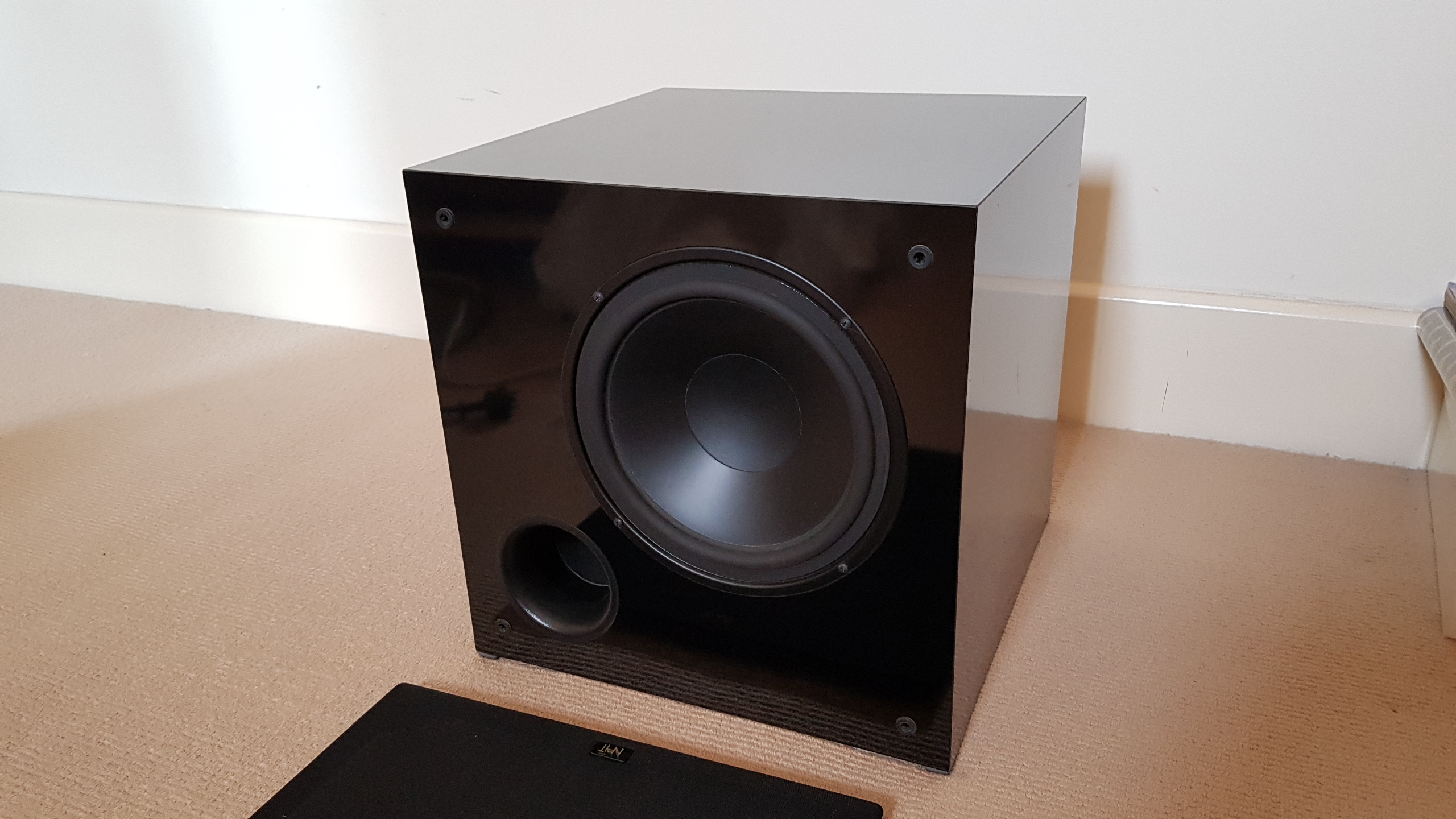 FS: NHT SW2P subwoofer - Stereo, Home Cinema, Headphones Components - StereoNET