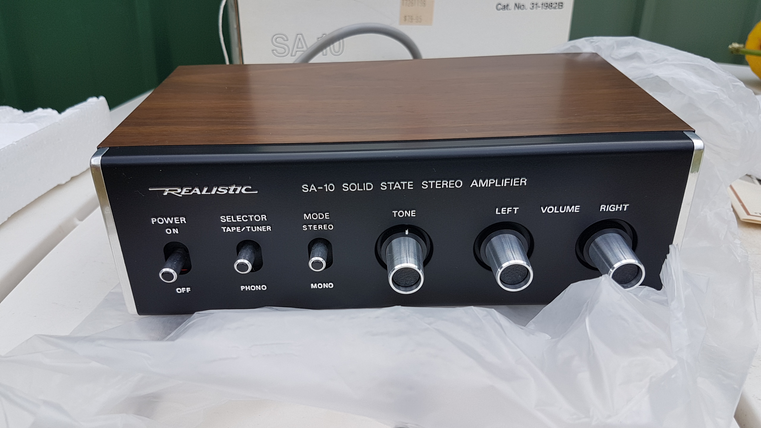 FS: Realistic SA-10 stereo amplifier (very tiny, very cute, brand new ...