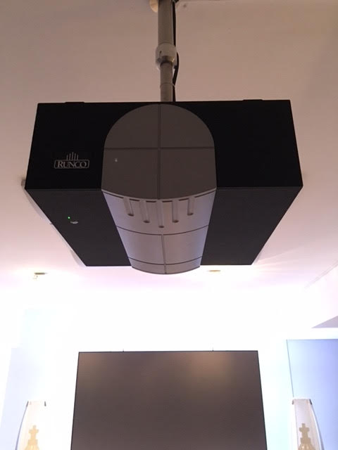 SOLD: FS: RUNCO Q750i LED Projector - Hi-Fi and Cinema Cables ...