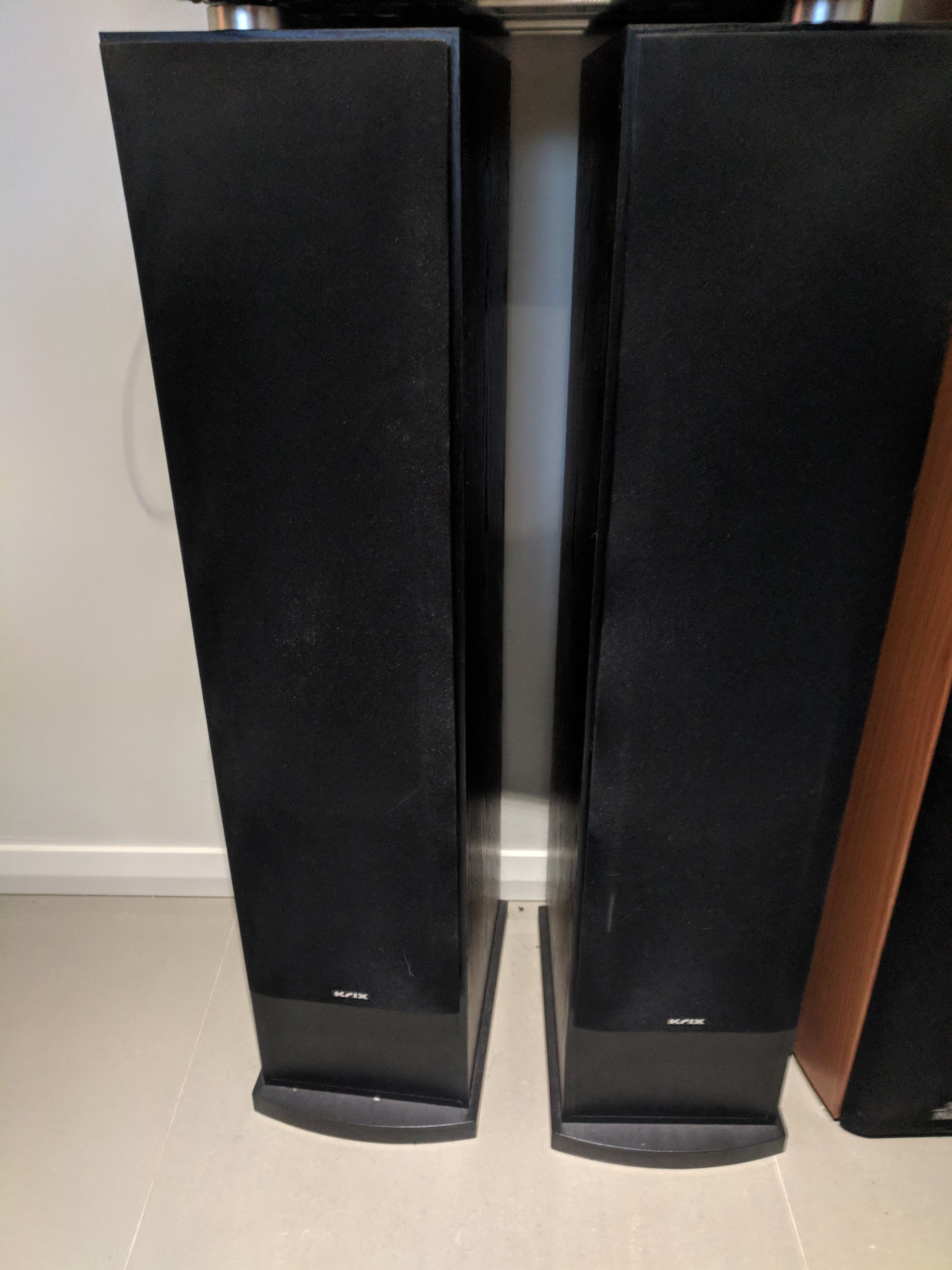 FS: Krix Lyrix mains, Magnat Vintage mains & Pioneer amp - Stereo, Home ...