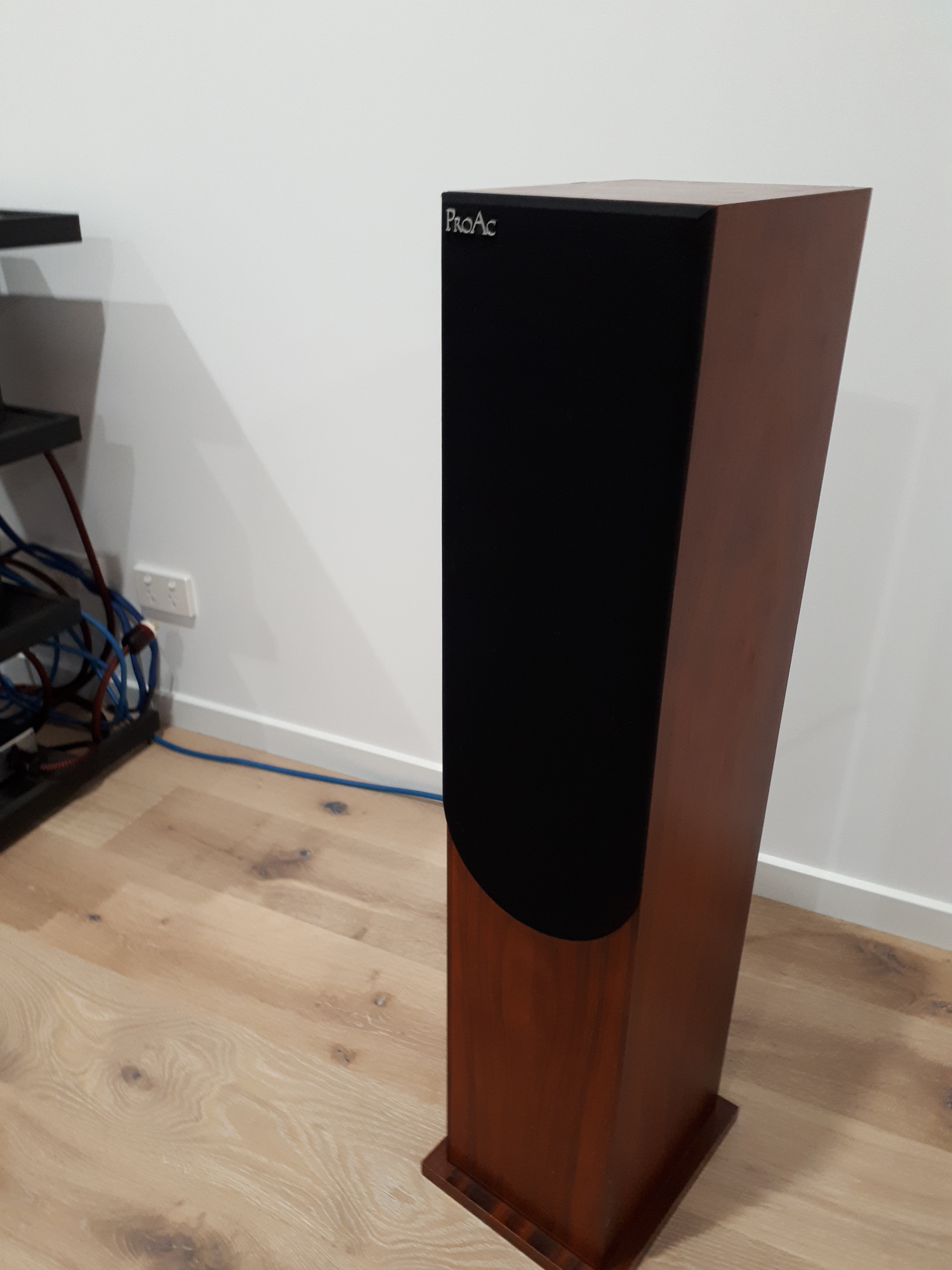 FS.. PROAC S150 - Stereo, Home Cinema, Headphones Components - StereoNET