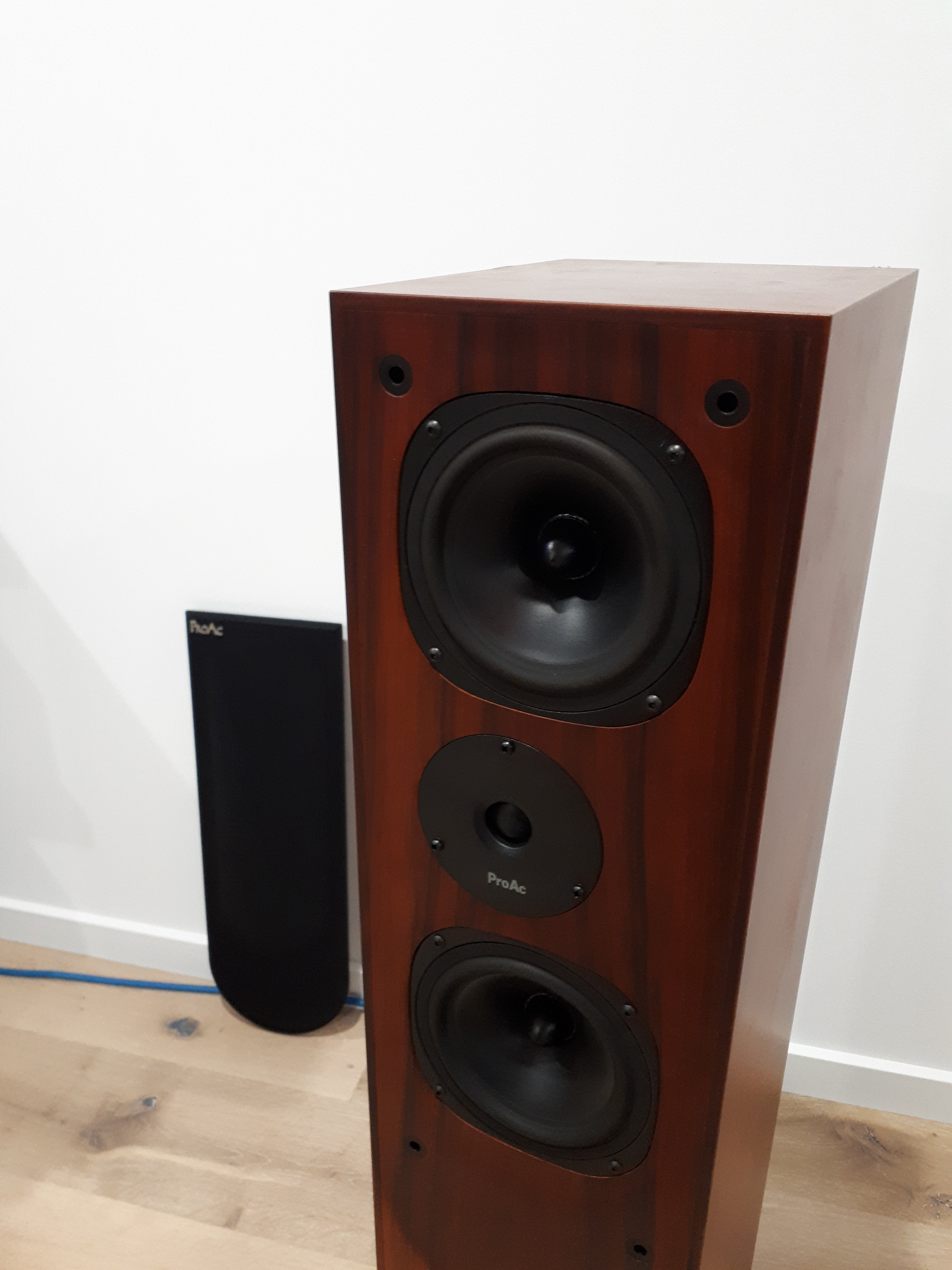 FS.. PROAC S150 - Stereo, Home Cinema, Headphones Components - StereoNET