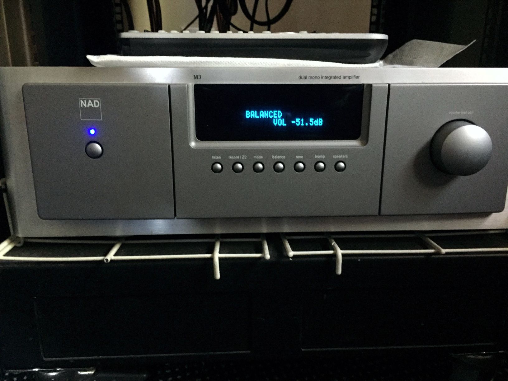 NAD M3 Dual Mono Integrated amplifier - Stereo, Home Cinema, Headphones ...