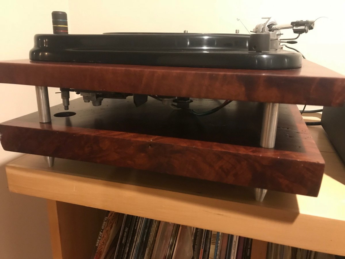 Orpheus Silex Turntable - Turntables, Record Players & Vinyl - StereoNET