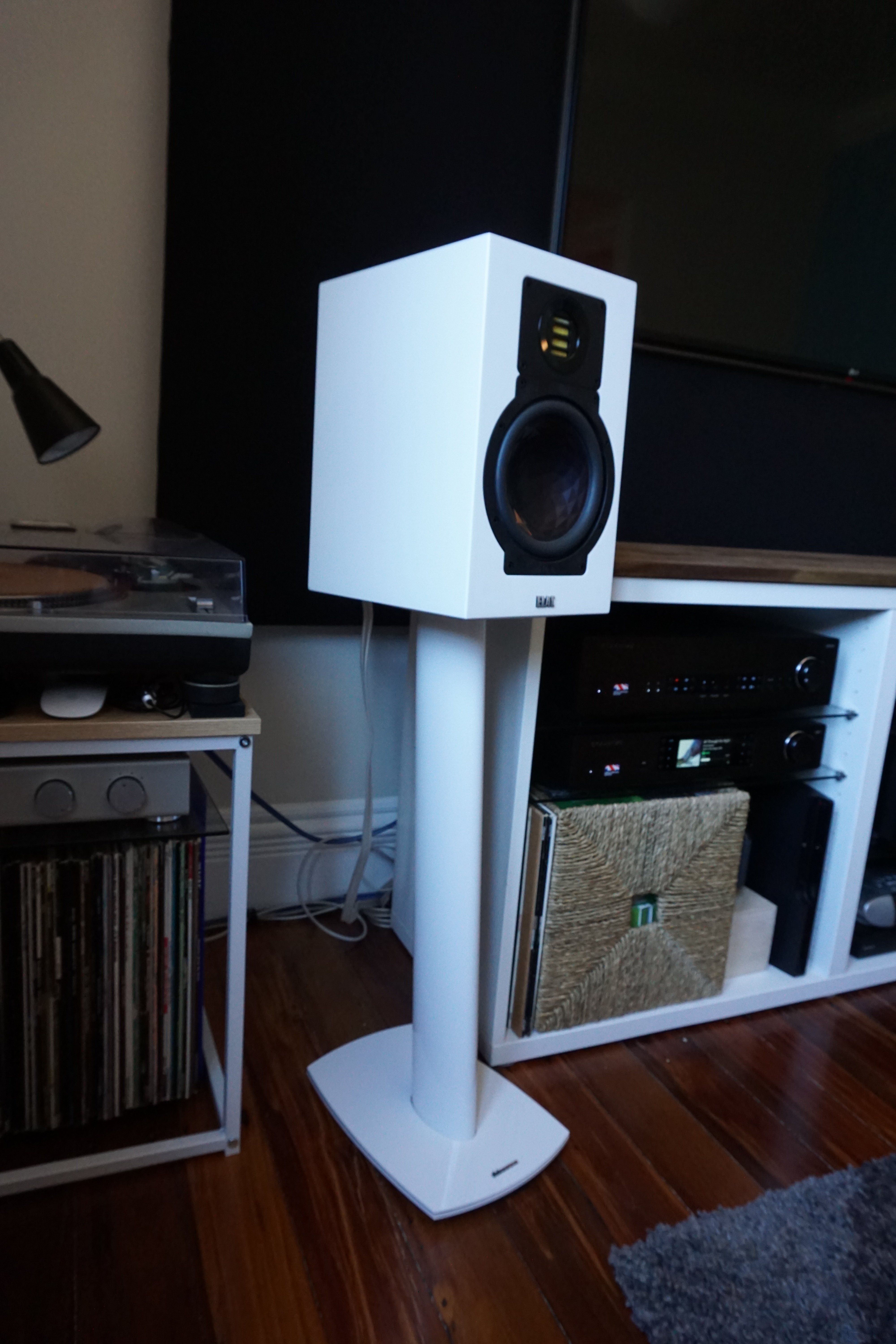 SOLD: FS: Elac 244.3 (white) CC 200.2 (metallic grey) + stands ...
